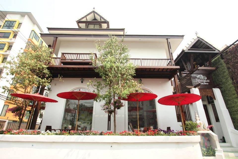 ราชเชียงแสนฟลอราเฮ้าส์ (Ratchiang Saen Flora House) - รีวิวที่พัก