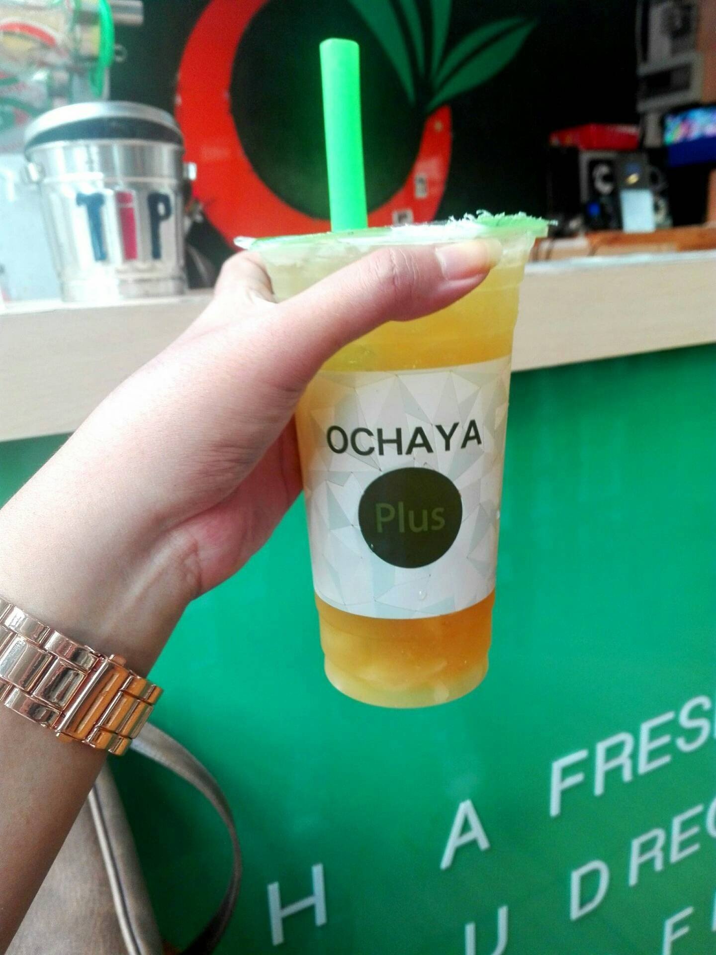 รีวิว Ochaya ท่ามหาราช - ดื่มโอชายะมาหลายสาขาค่ะ ถือว่าเป็นชาที่ราคาเบา ...
