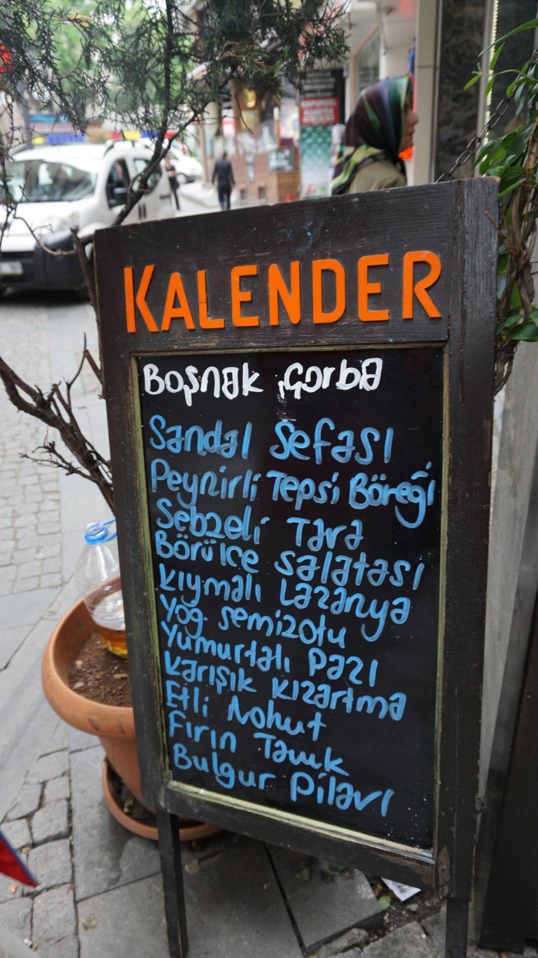 รีวิว Kalender Restaurant & Cafe - ร้านอาหารยอดนิยมใน Trabzon