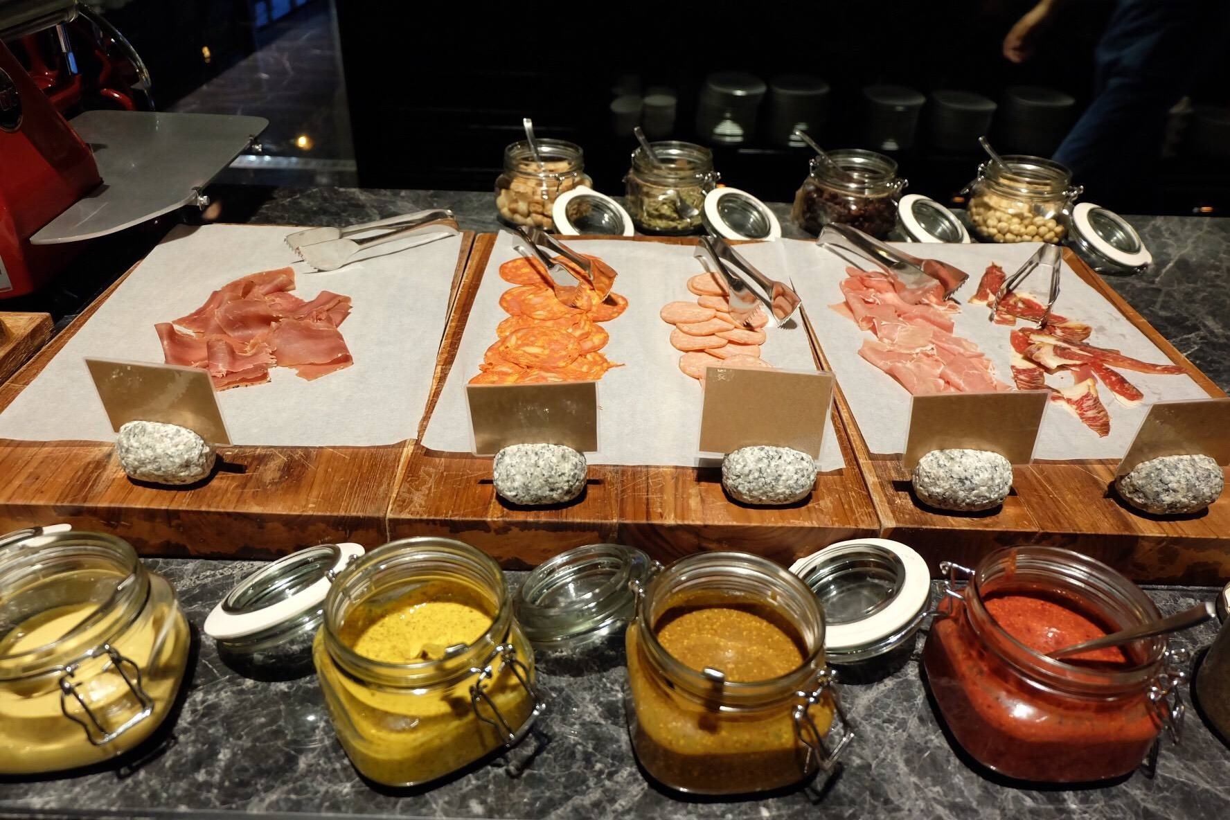 ร้าน Praya Kitchen Bangkok Marriott Hotel สุรวงศ์ | รีวิวร้านอาหาร