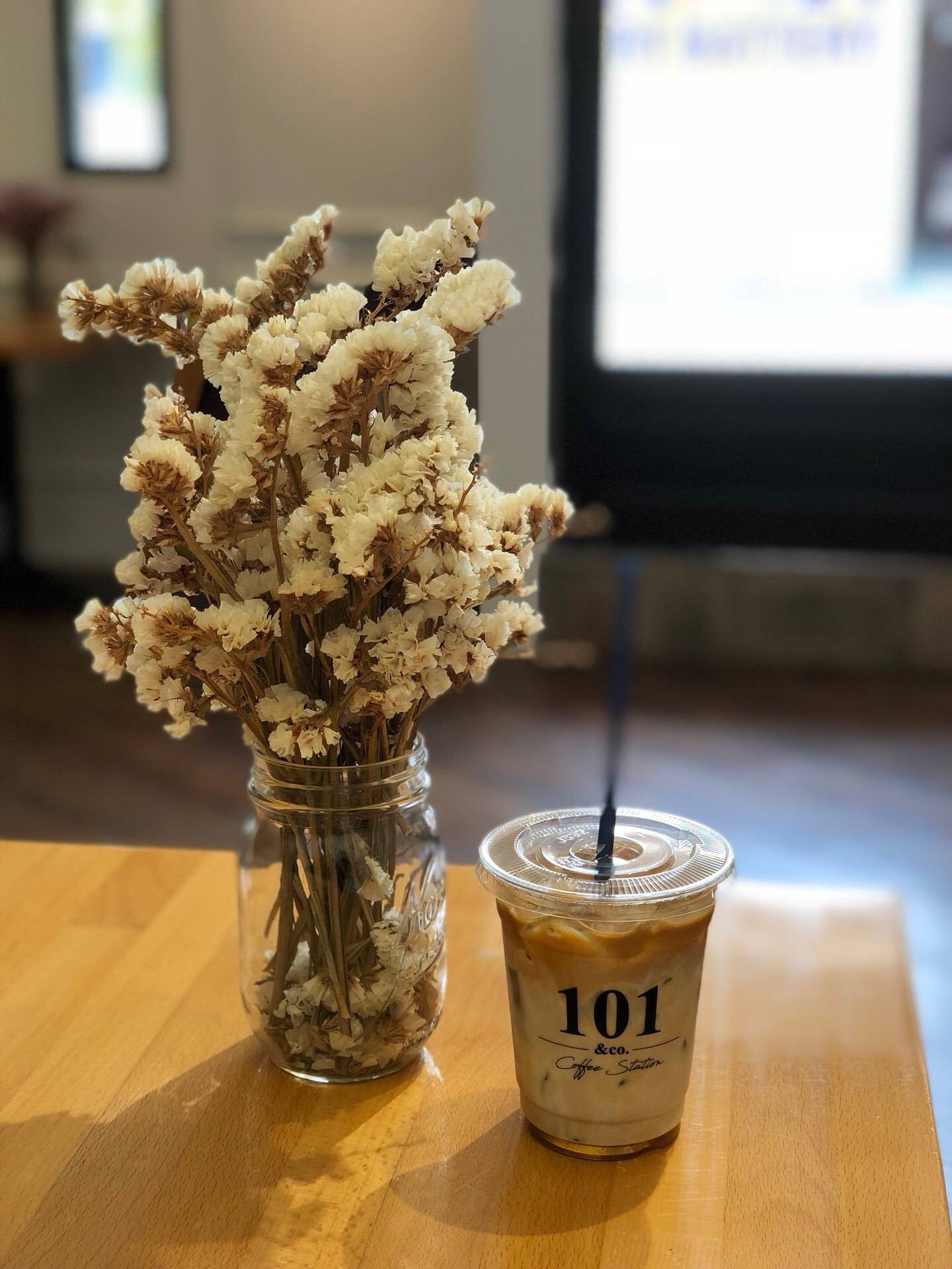 101 Coffee • 100- ร้าน 101 & Co. Coffee Station พระรามเก้า51 - Wongnai