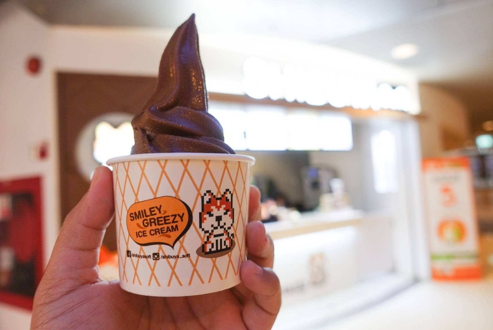 รีวิว Shibuya Soft มาบุญครอง - ช๊อคแลตเข้มข้น