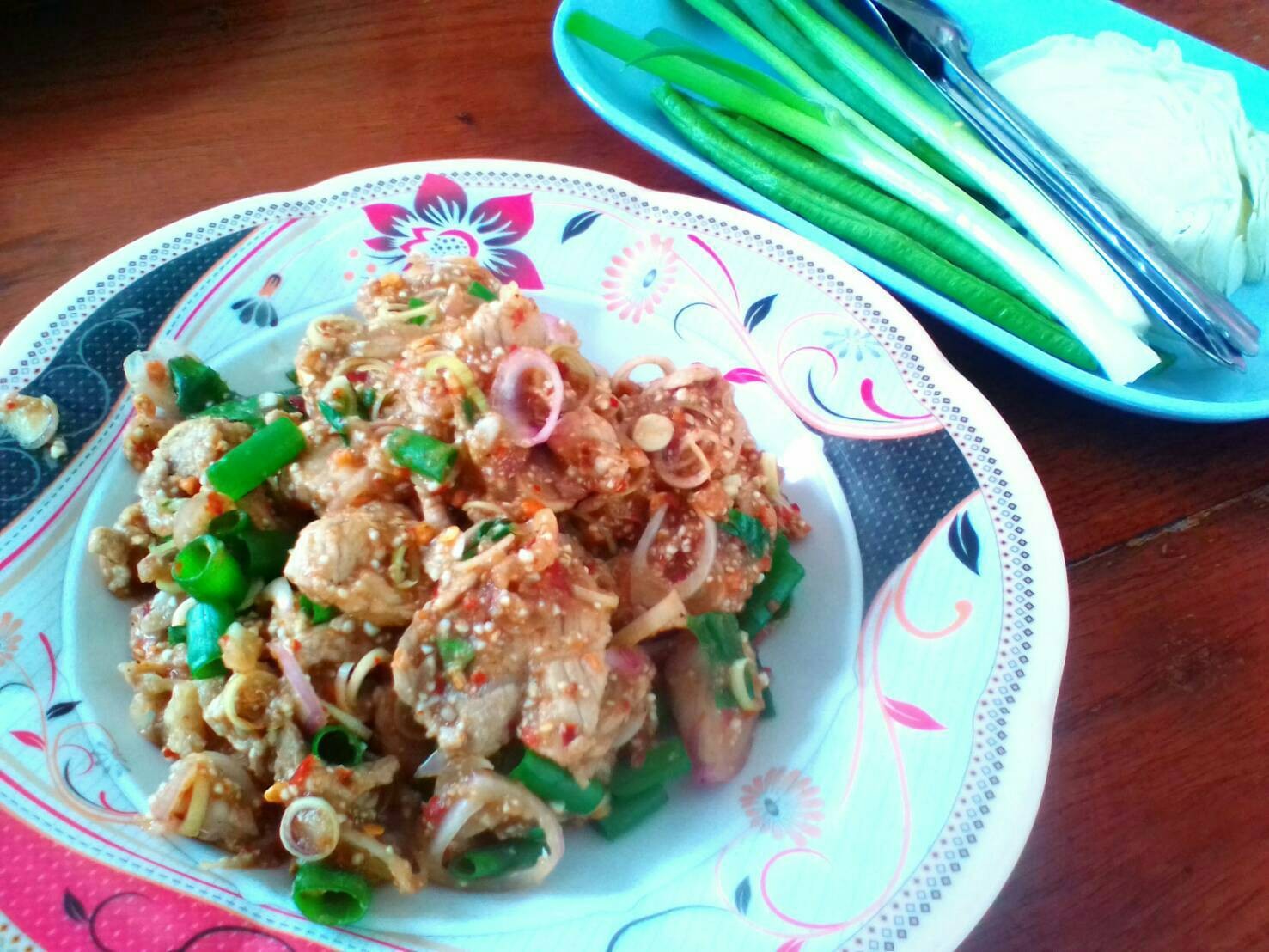 รีวิว Kin Preun - ร้านร่มรื่นในซอยรพ.ลานนา - Wongnai