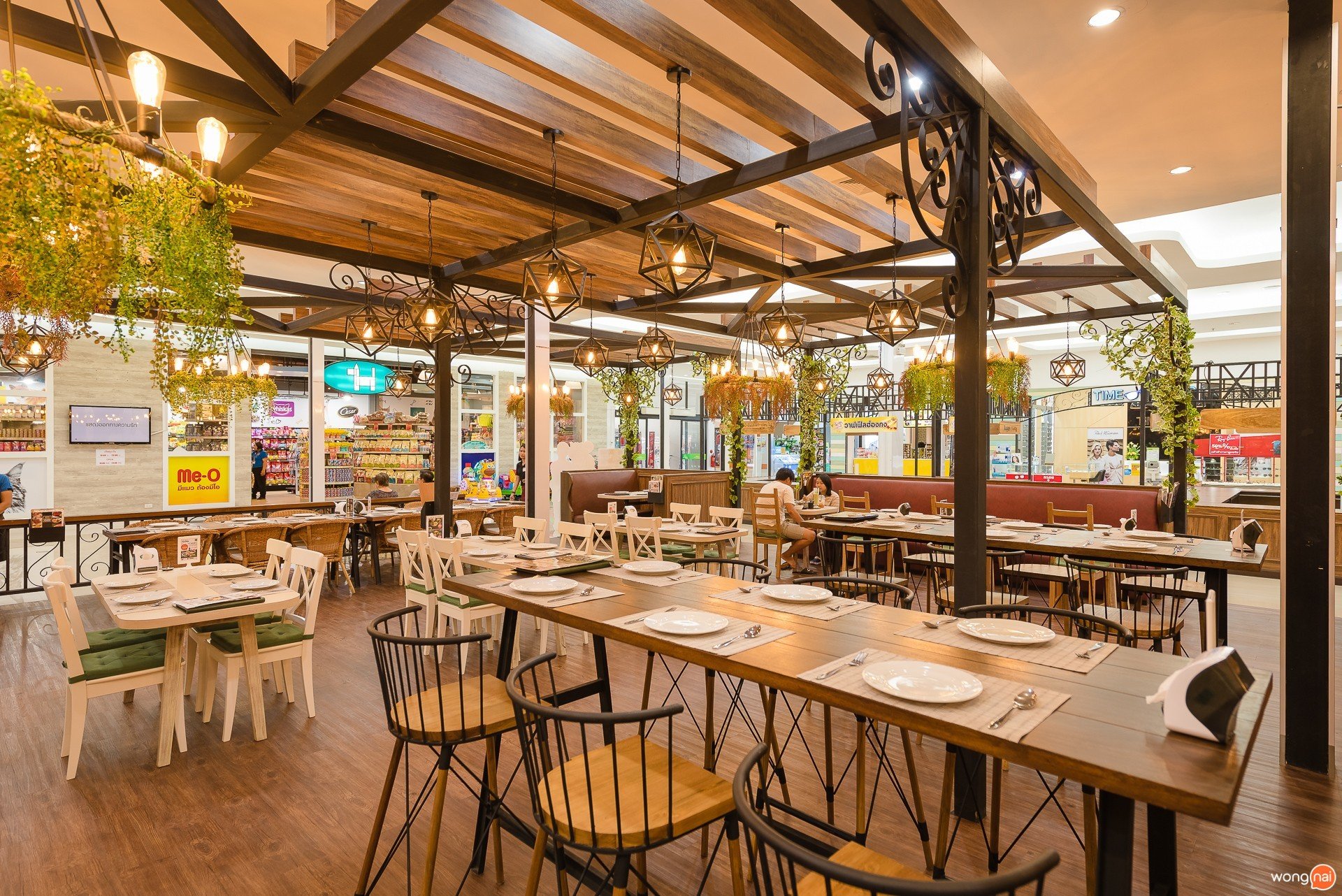 “Food Lounge by Phuket Grocery” ศูนย์อาหารแนวใหม่ของจังหวัดภูเก็ต - Wongnai