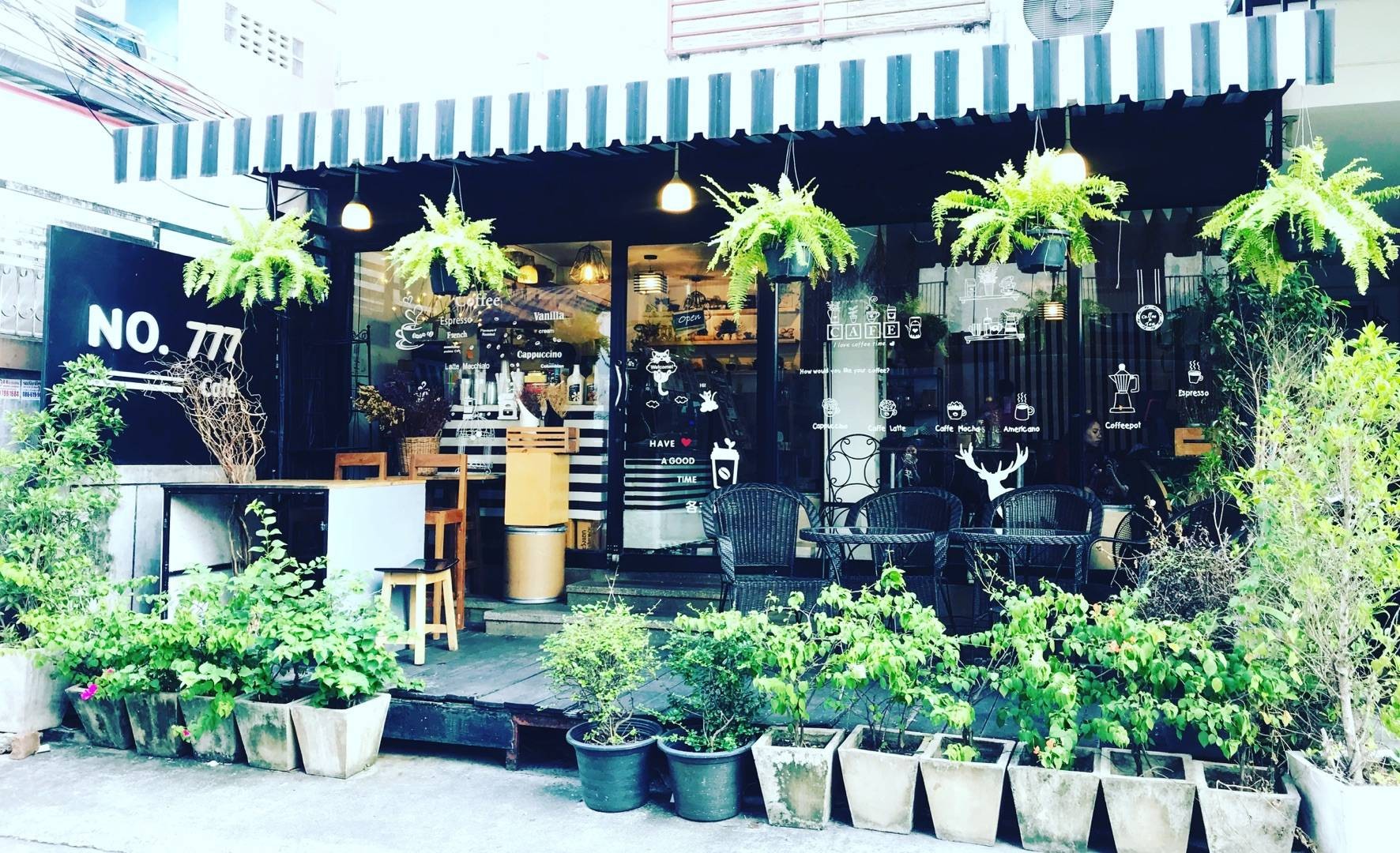 [รีวิว] ร้าน NO.777 Cafe' รัชดา 36 แยก 7 | เมนูแนะนำ รูปภาพ ราคา - Wongnai