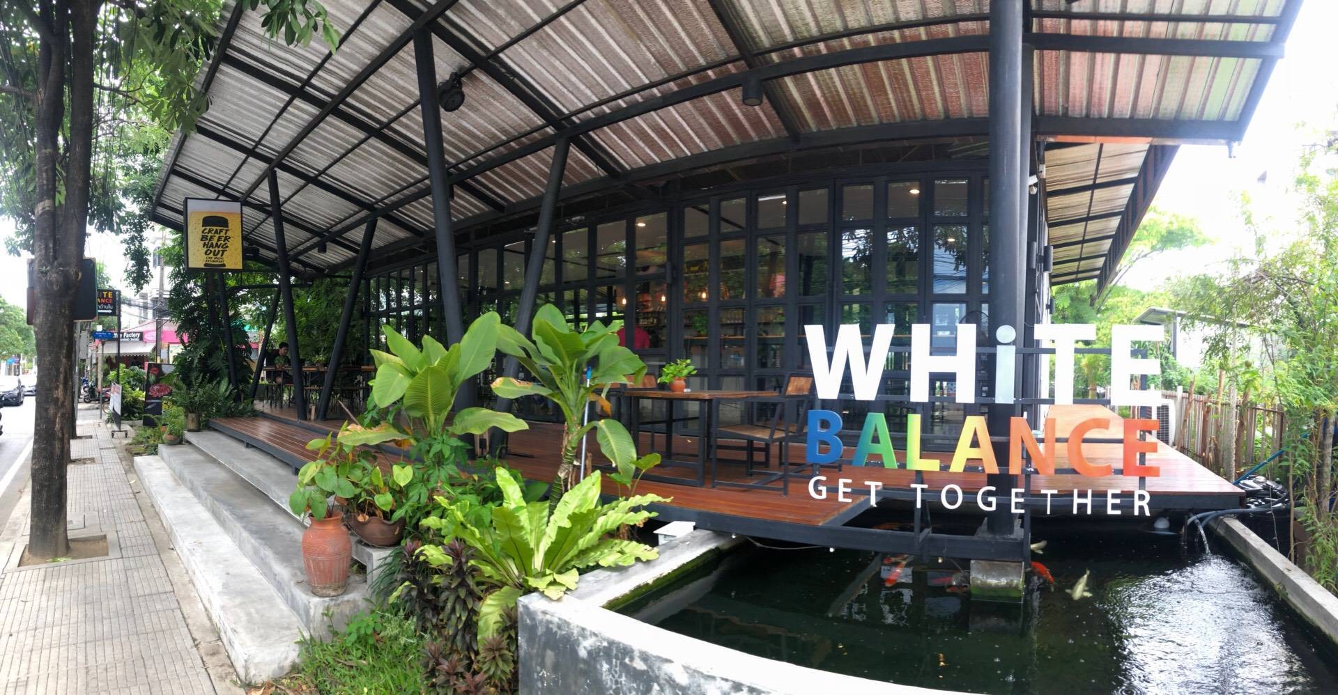 รีวิว White Balance to go - ร้านสวย บรรยากาศร่มรื่น