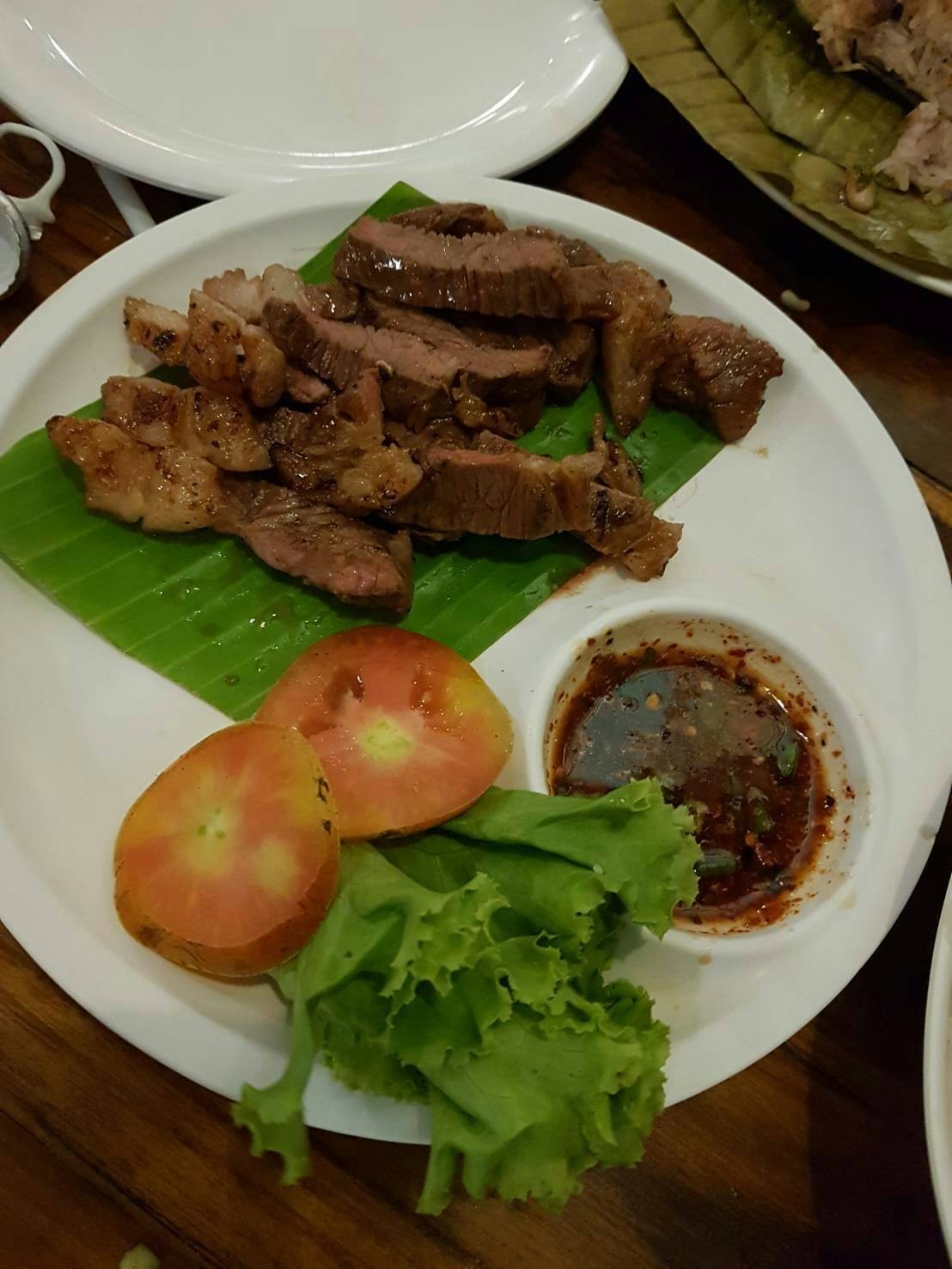 รีวิว ครกไม้ไทยลาว ลาดปลาเค้า - รสชาติดี อร่อย อาหารอีสานหลากหลาย