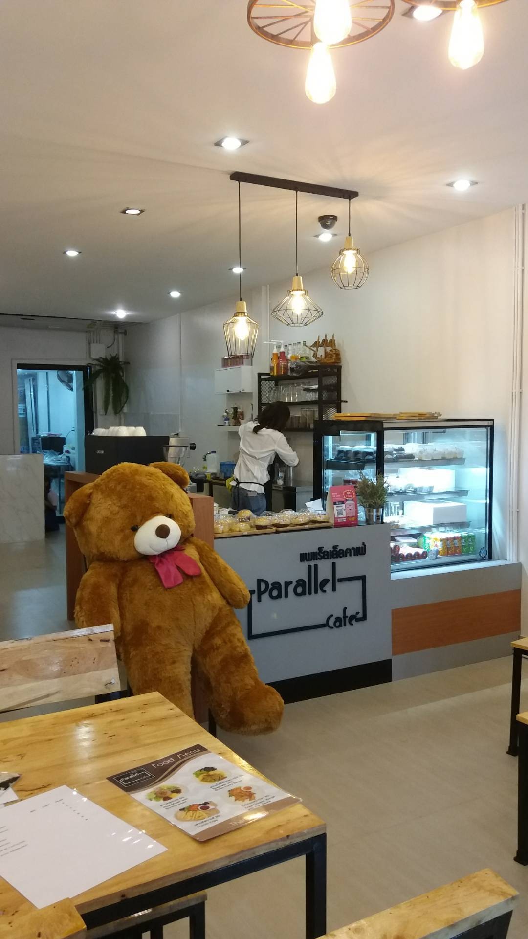 รีวิว Parallel Cafe - ร้านพาราเรลคาเฟ่ - Wongnai