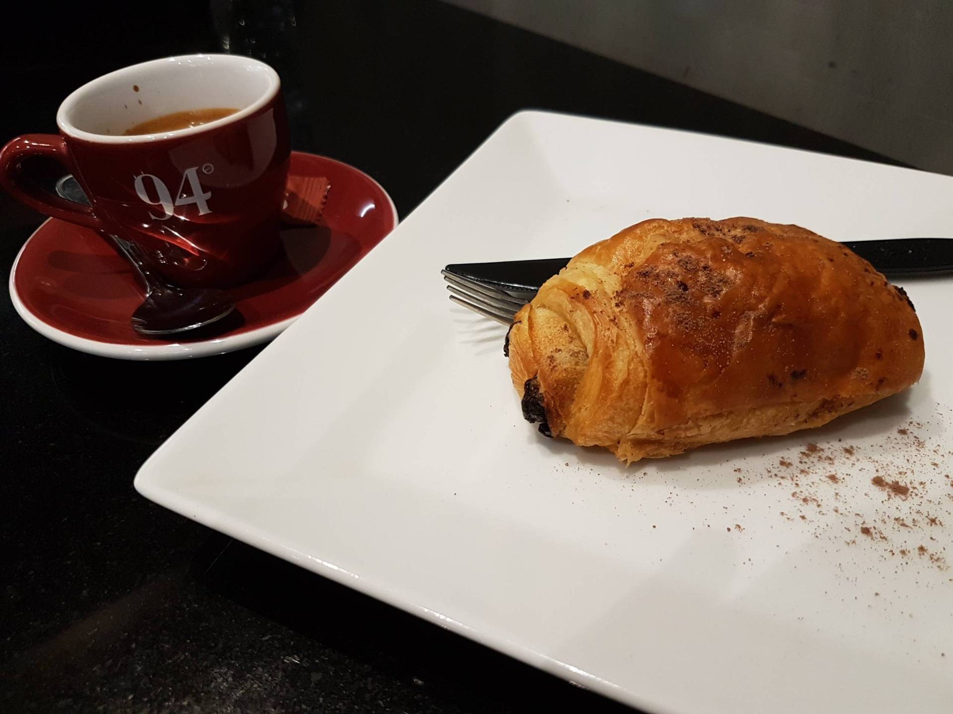 ร้าน 94 coffee ท่าอากาศยานเชียงใหม่ | รีวิวร้านอาหาร