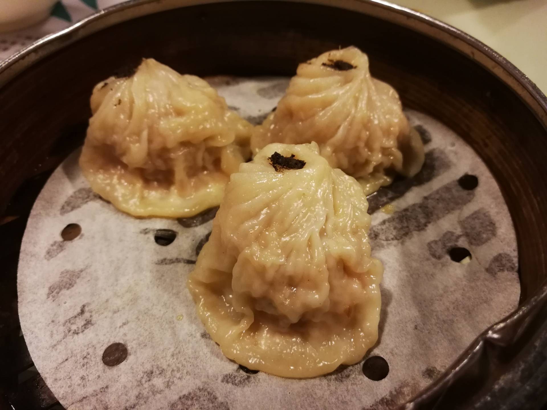 เสี่ยวหลงเปาเห็ดทรัฟเฟิล ร้าน Dim Dim Sum (Mong kok) Mong Kok