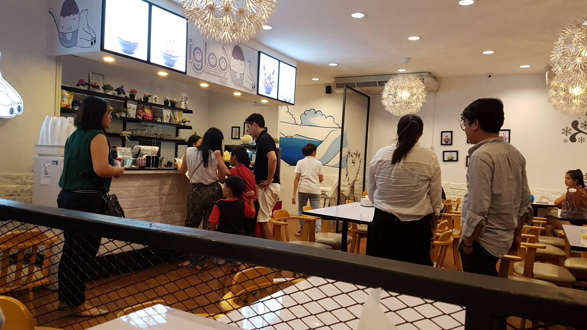 รูป Igloo Bingsu Korean Dessert Cafe สาขา 5 ถ.จันทน์