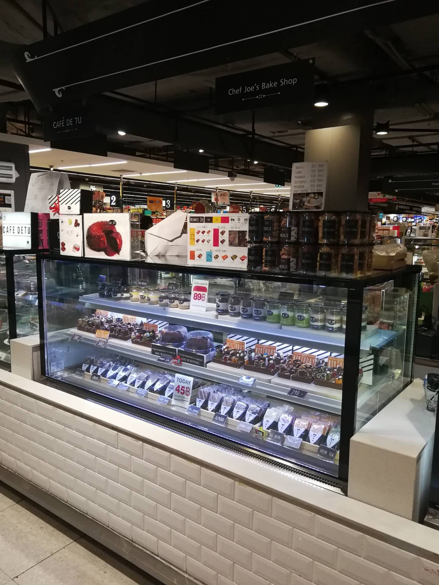 รีวิว chef joe's เซ็นทรัลปิ่นเกล้า - ชีสพายอร่อย เนื้อแน่น