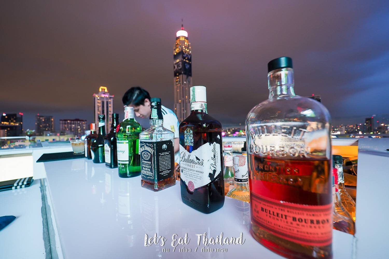 รูป WALK Rooftop Bar Centara Watergate Pavillion Hotel Bangkok