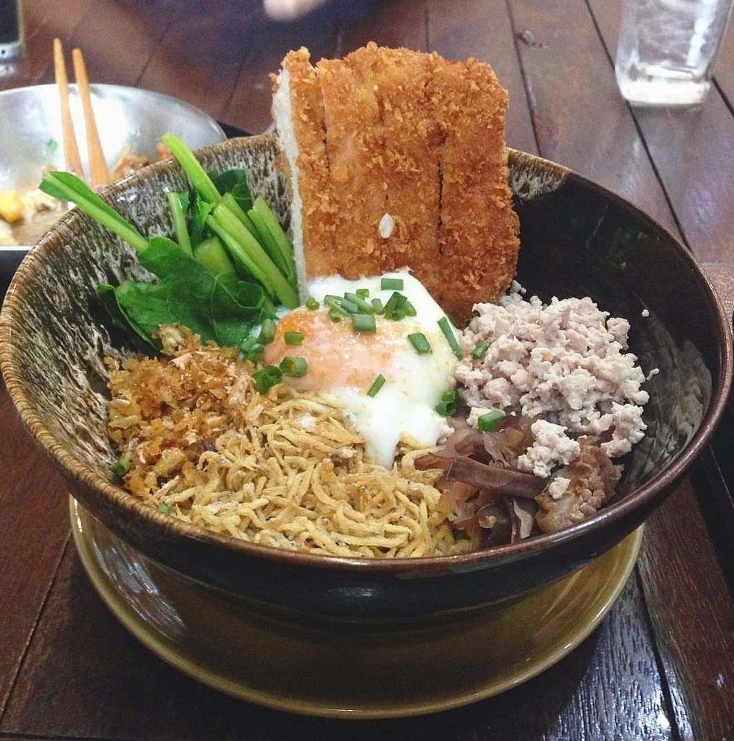 รีวิว Rest Note Cafe' พญาไท - อาหารอร่อย แต่งร้านดึงดูด - Wongnai