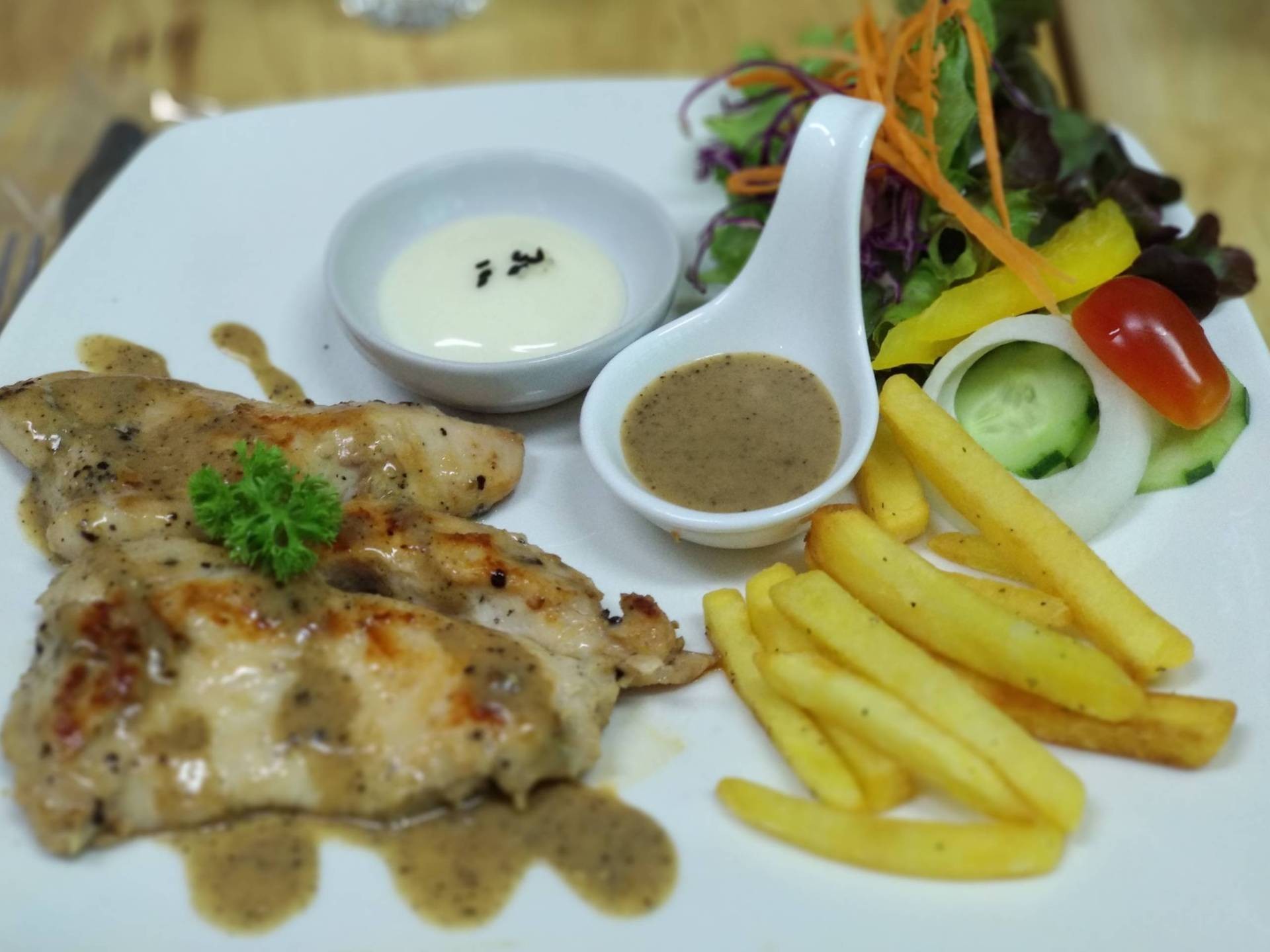 รีวิว Simplify Coffee & Bakery - กาแฟและอาหาร