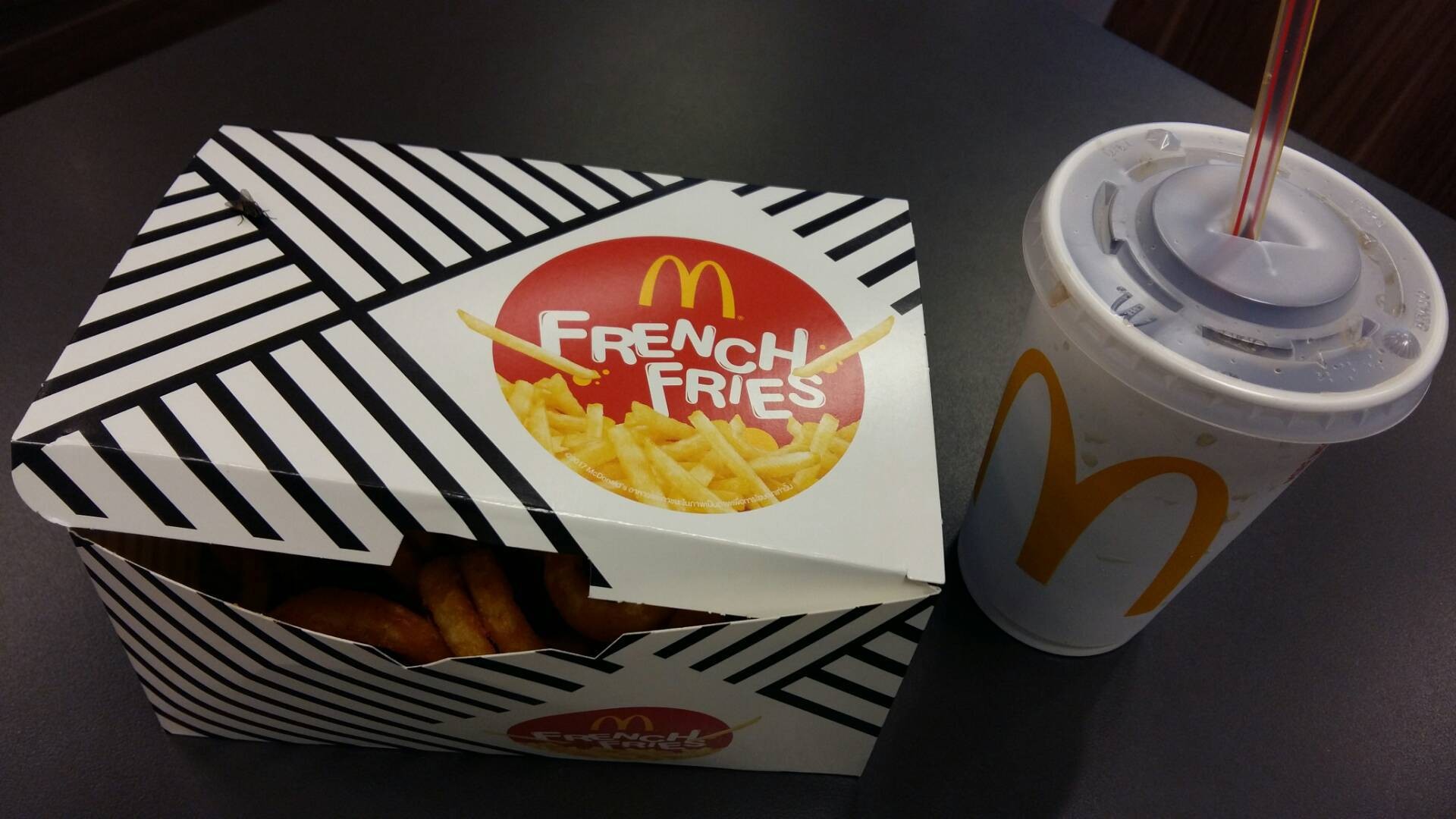 รีวิว McDonald's เดอะมอลล์ โคราช - twister fries ห้ามพลาด - Wongnai