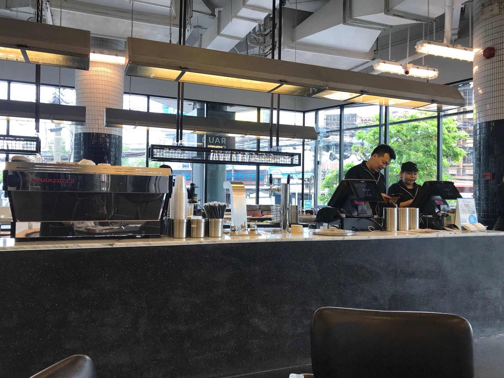 รีวิว SNP cake studio italthai tower - ชอบเมนูของสาขานี้มากกว่า S&P ...