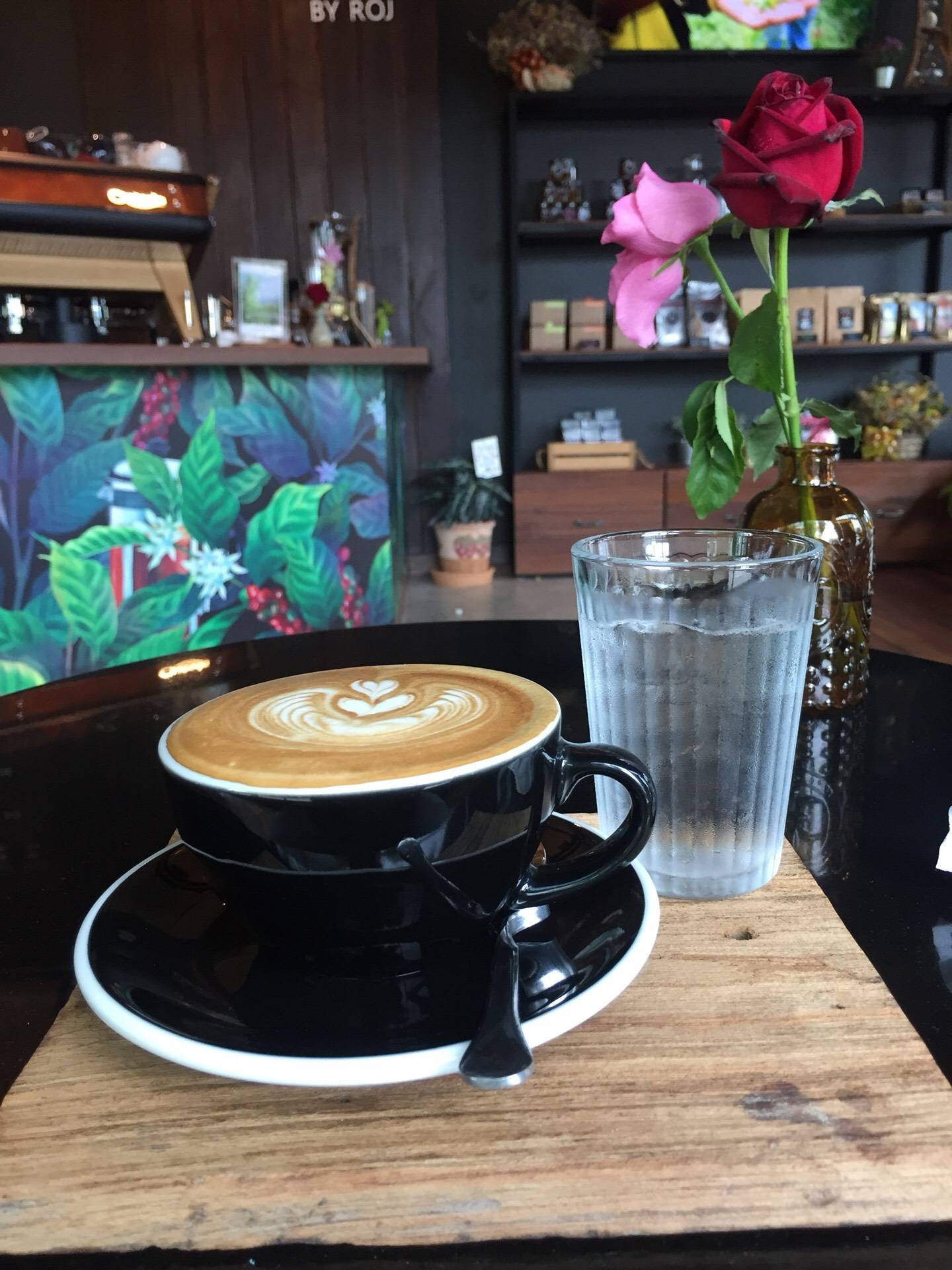รีวิว The Roastery By Roj - Nice coffee cafe