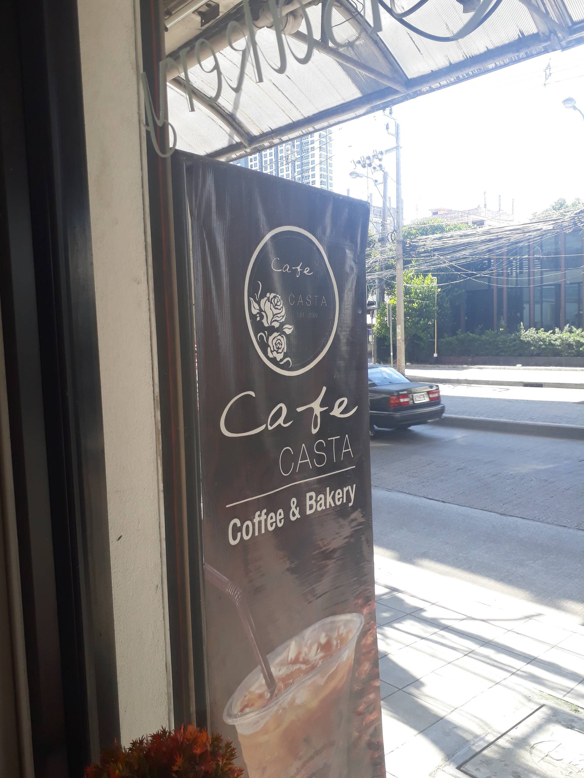 รีวิว Cafe Casta บางโพ - ราคาสูง ขนาดร้านเล็กมาก