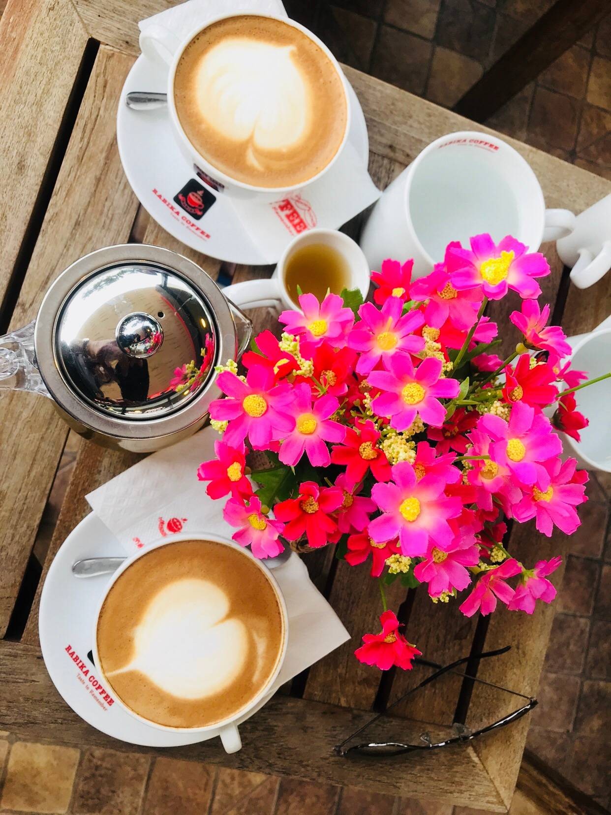 Rabika Coffee ถนนริมน้ำ - สั่งอาหารเดลิเวอรี | Wongnai x LINE MAN