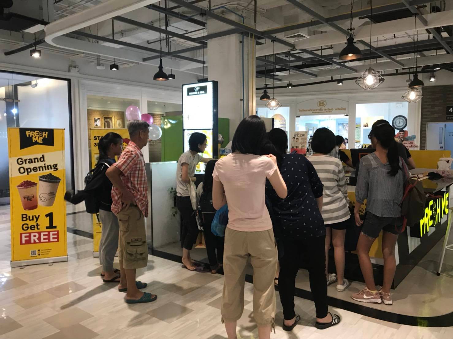 รีวิว Fresh Me Platform วงเวียนใหญ่ - รีไปรีมาตำทุกสาขาสายชาทั้งตัว
