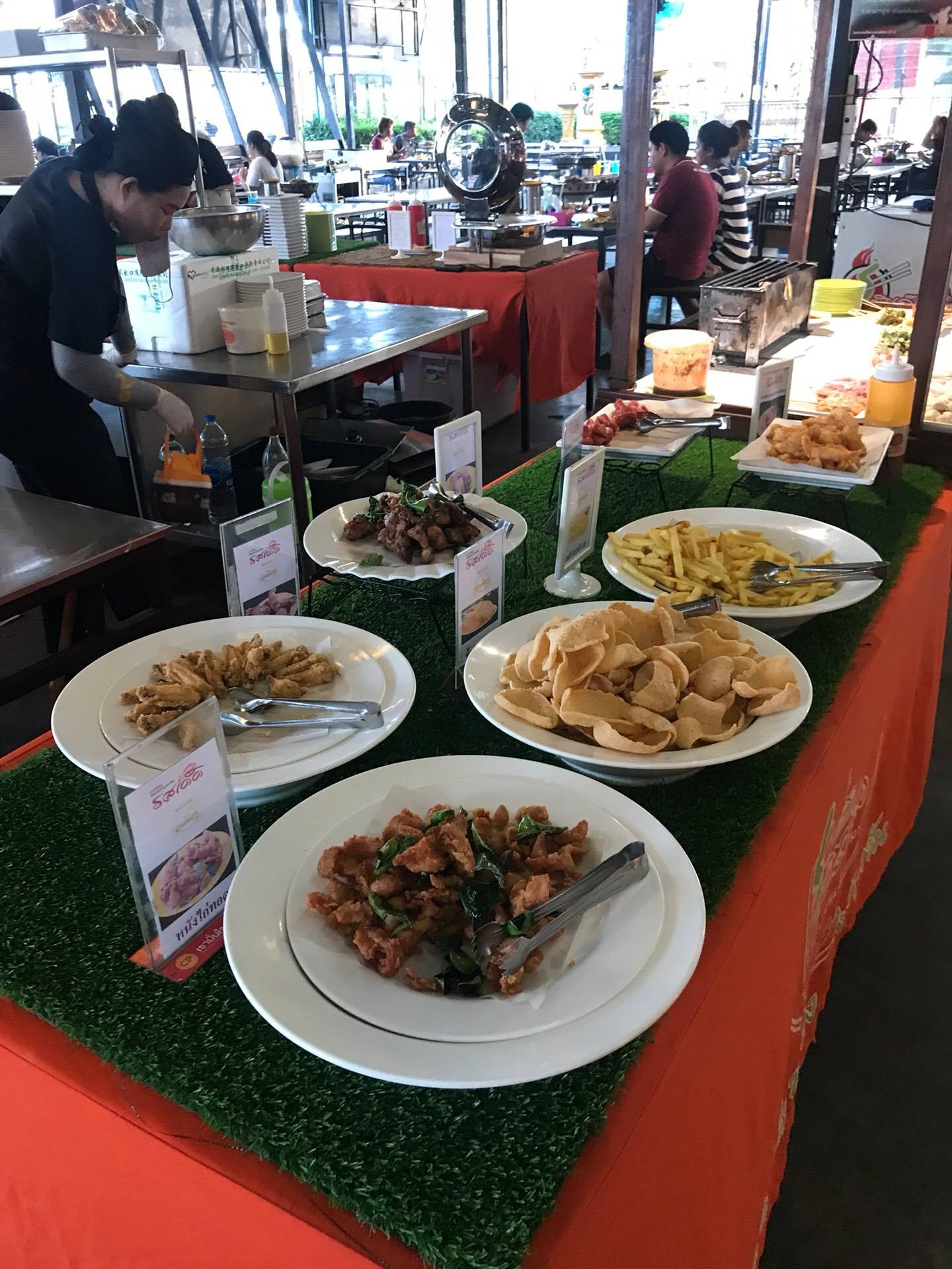 รูป รสเด็ดอินเตอร์บุฟเฟ่ต์ กุ้งกระทะ+ทะเลเผา มีนบุรี