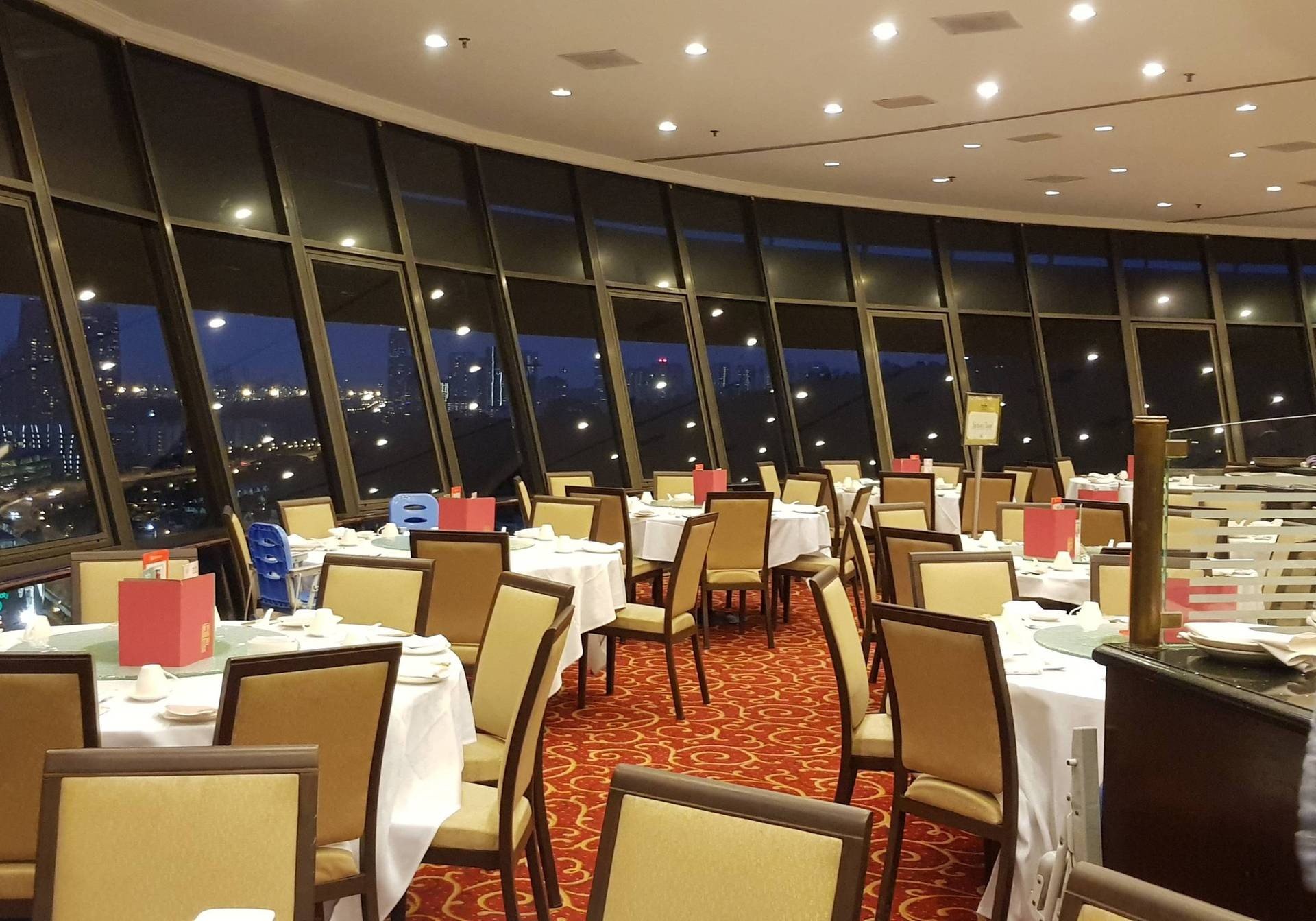 รีวิว Prima Tower Revolving Restaurant - บรรยากาศย้อนยุค แต่รสชาติอาหาร ...