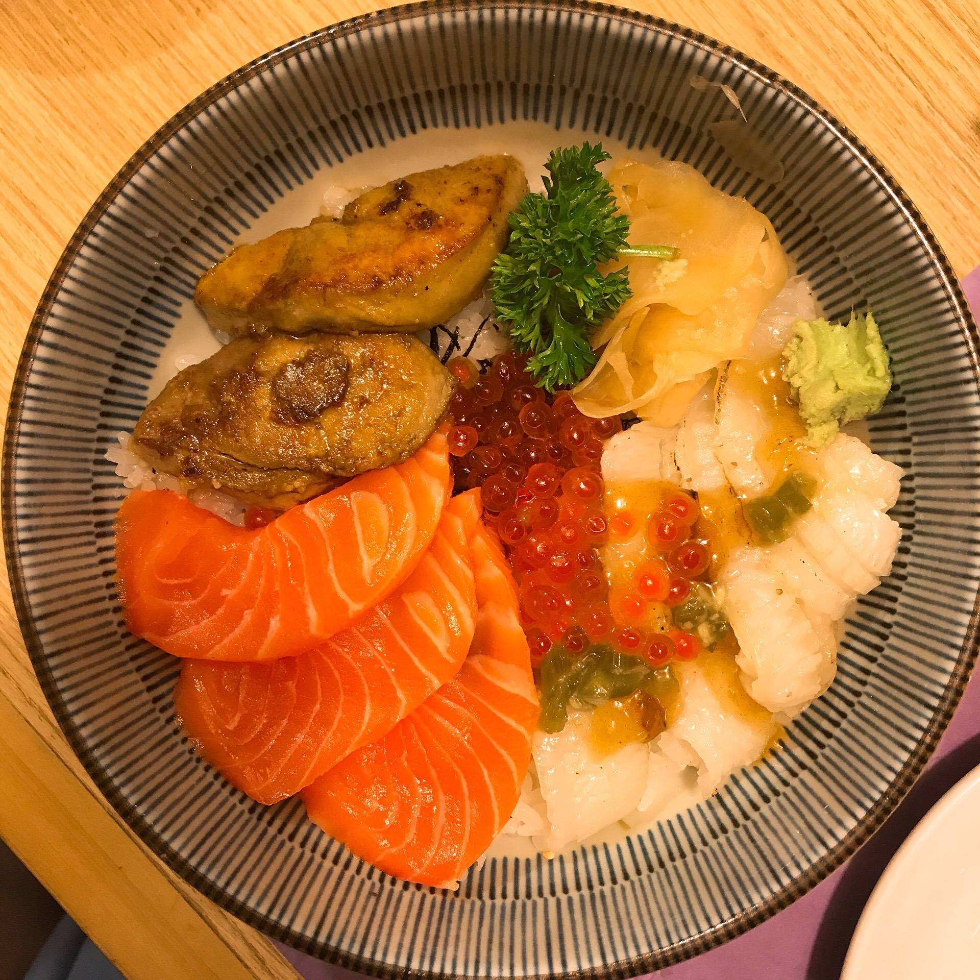 รีวิว FUMi JAPANESE CUISINE สยามพารากอน - รสชาติกลางๆอาหารสดใช้ได้เลย ...