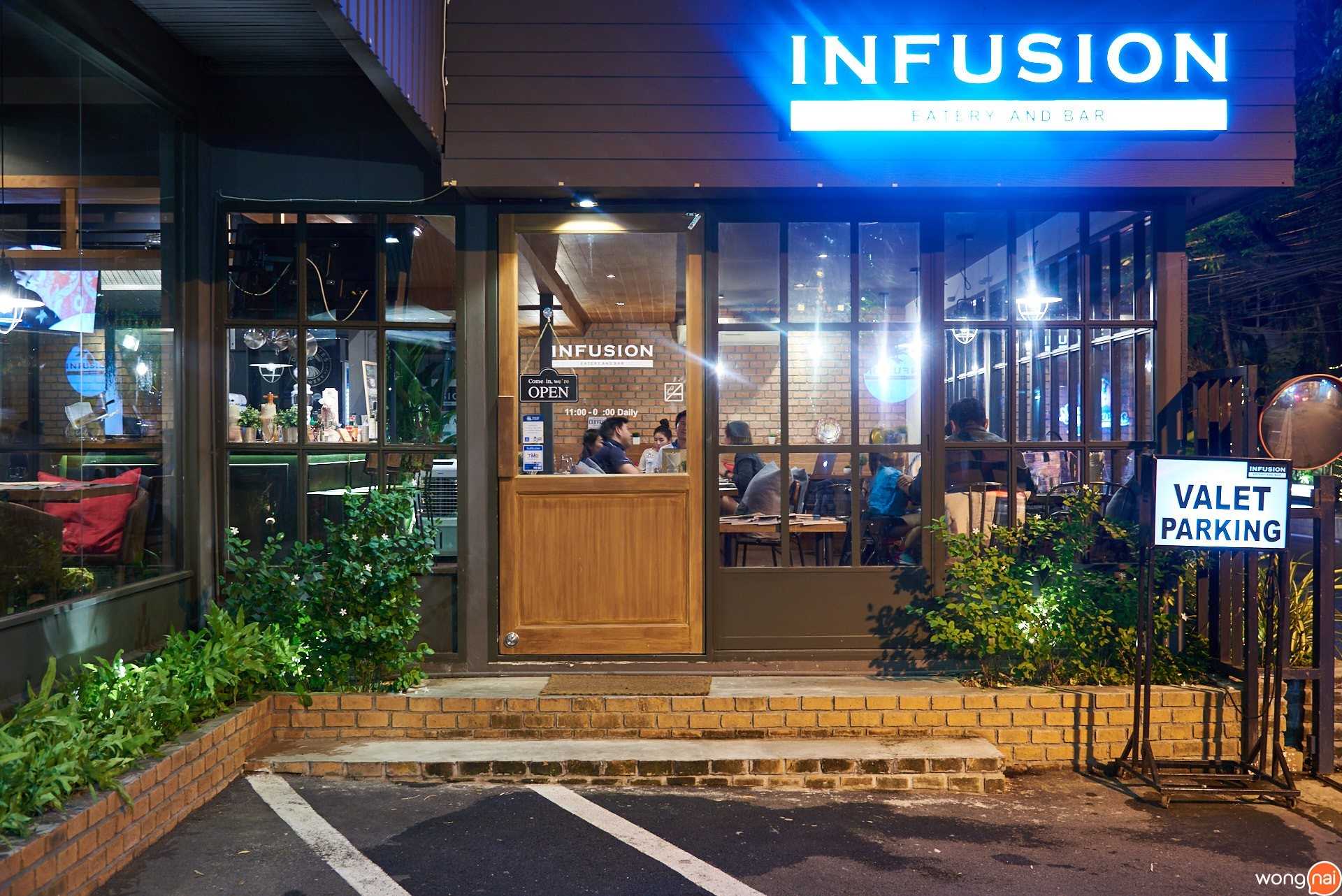 “Infusion Eatery & Bar” ร้านอาหารยุโรปร่วมสมัย โดยเหล่าเชฟหนุ่มไฟแรง!