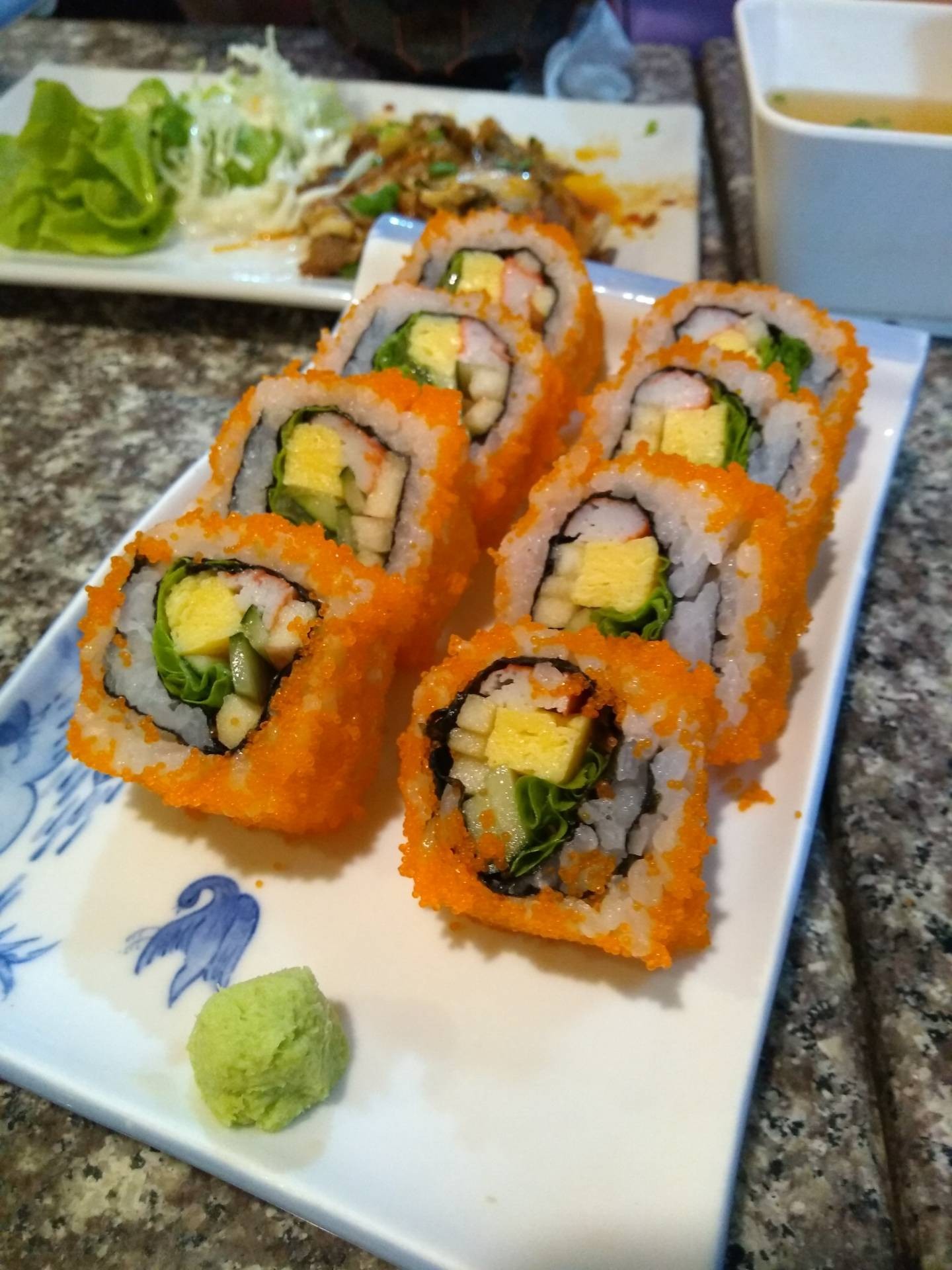 รีวิว Sushi Bento เดอะ เชียงใหม่ คอมเพล็กซ์ - ย่อมเยาว์ อร่อย