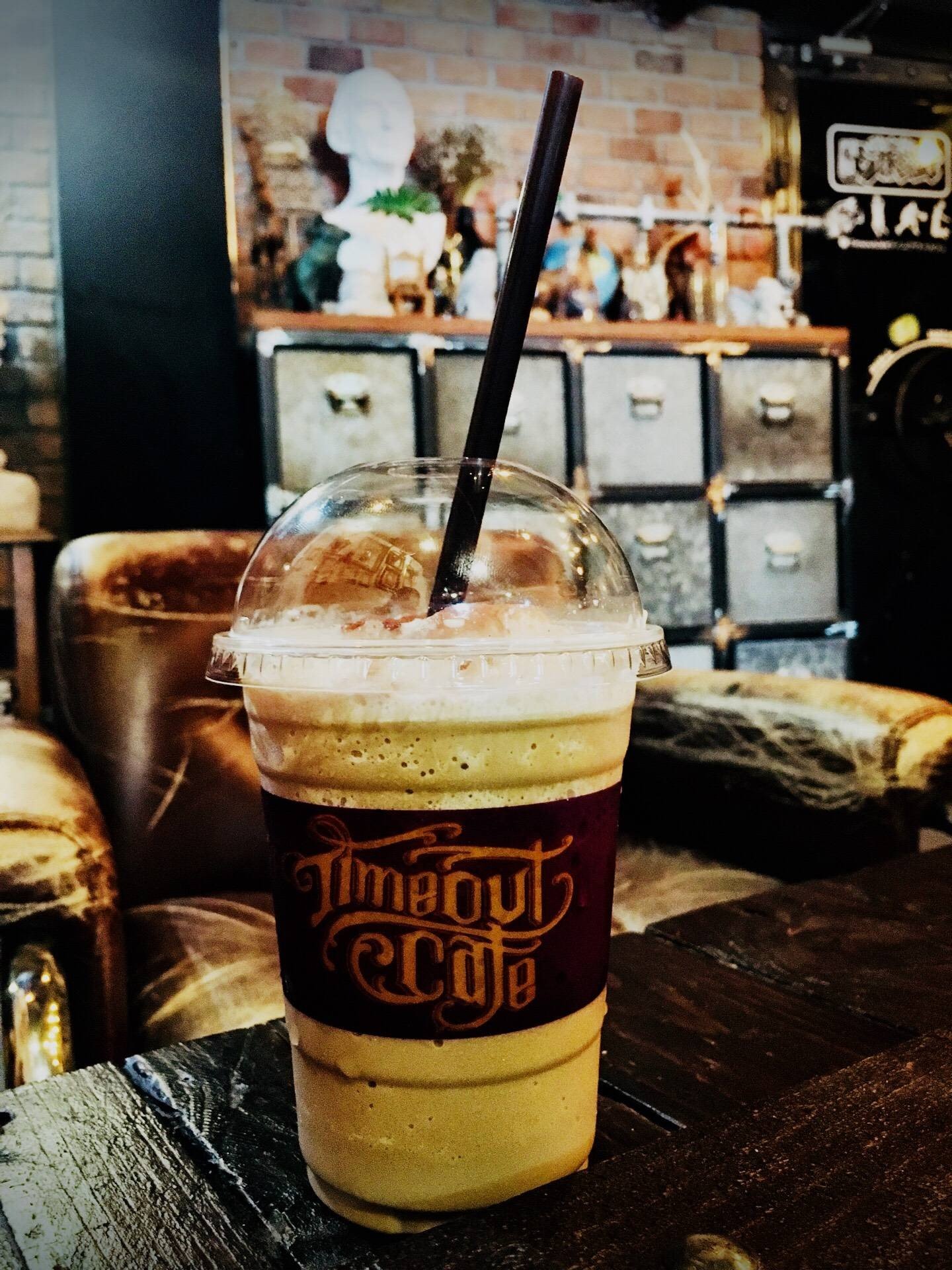 รีวิว Timeout Cafe - นั่งสบายๆ จิบกาแฟเบาๆ