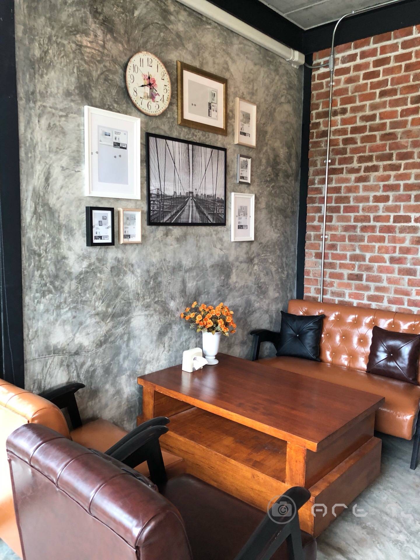 รูป The Loft Cafe & Bistro - Wongnai