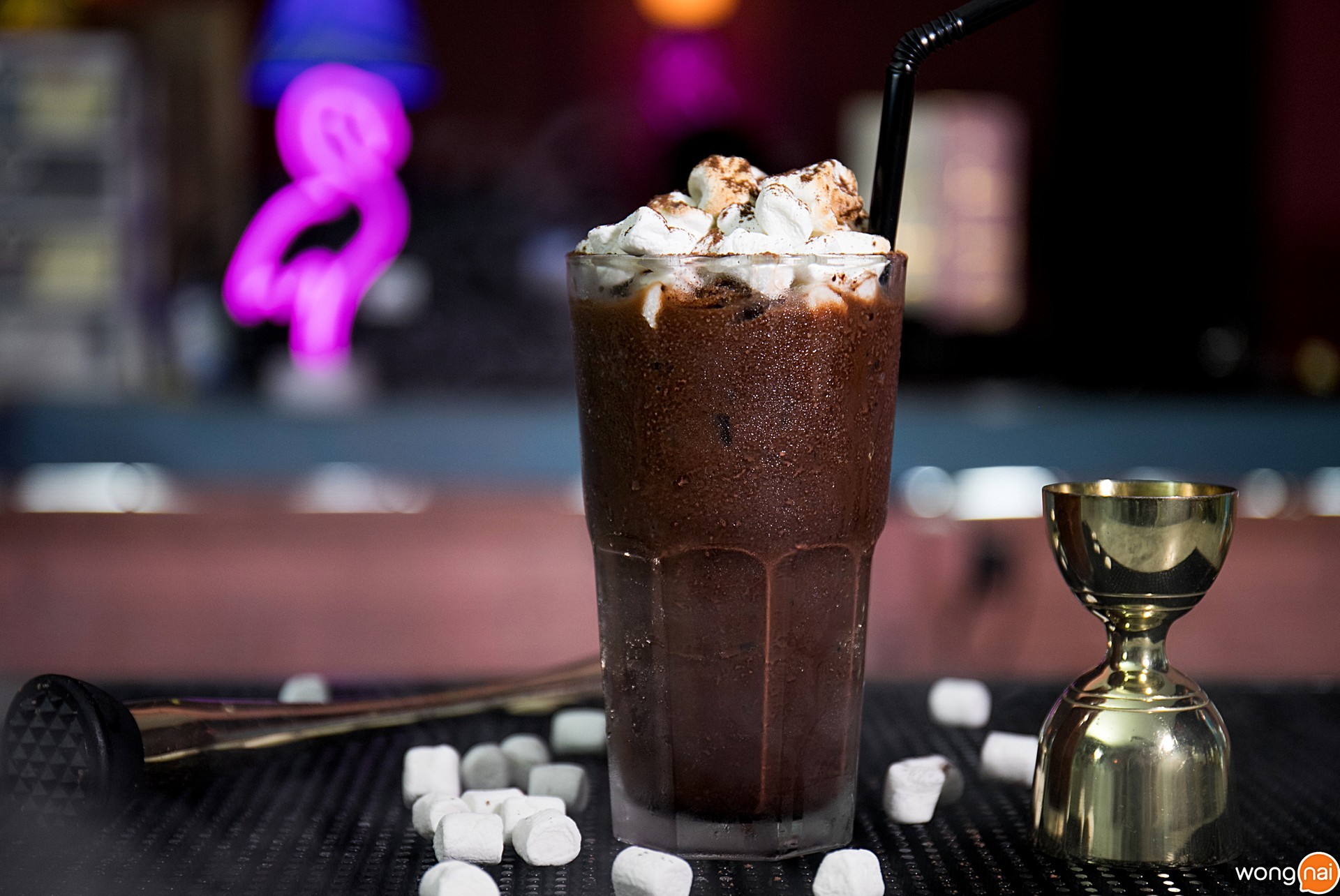 Mayan Bar หาดใหญ่ ร้านนั่งชิลล์ Hidden Bar ร้านใหม่ สไตล์พิงค์คาเฟ่