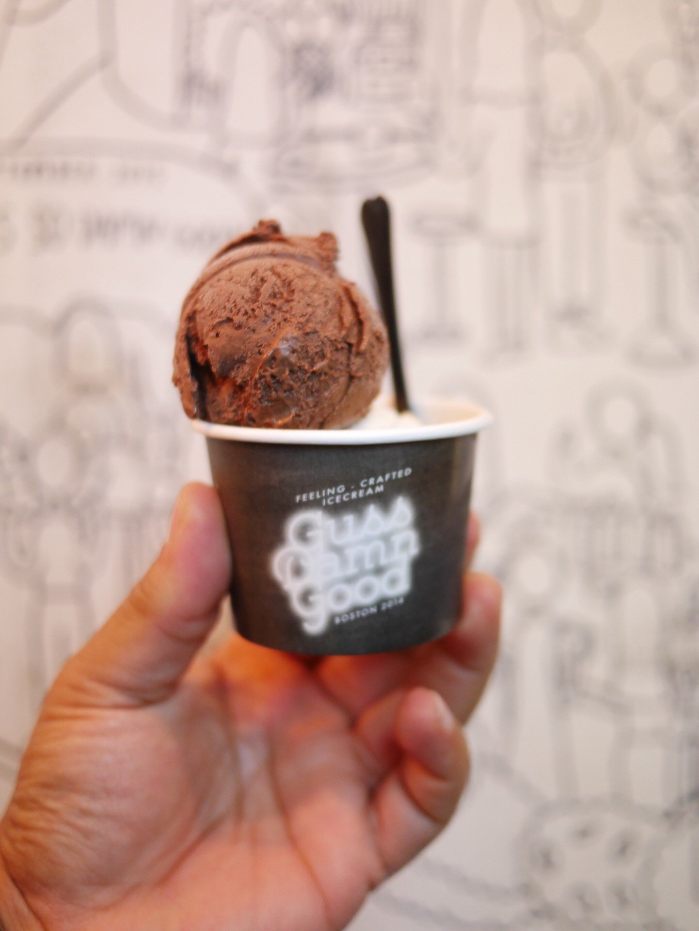 รีวิว Guss Damn Good ซอยศาลาแดง 1 - ชอบไอติมร้านนี้อ่าาา..ลูกเดียวเดียว ...