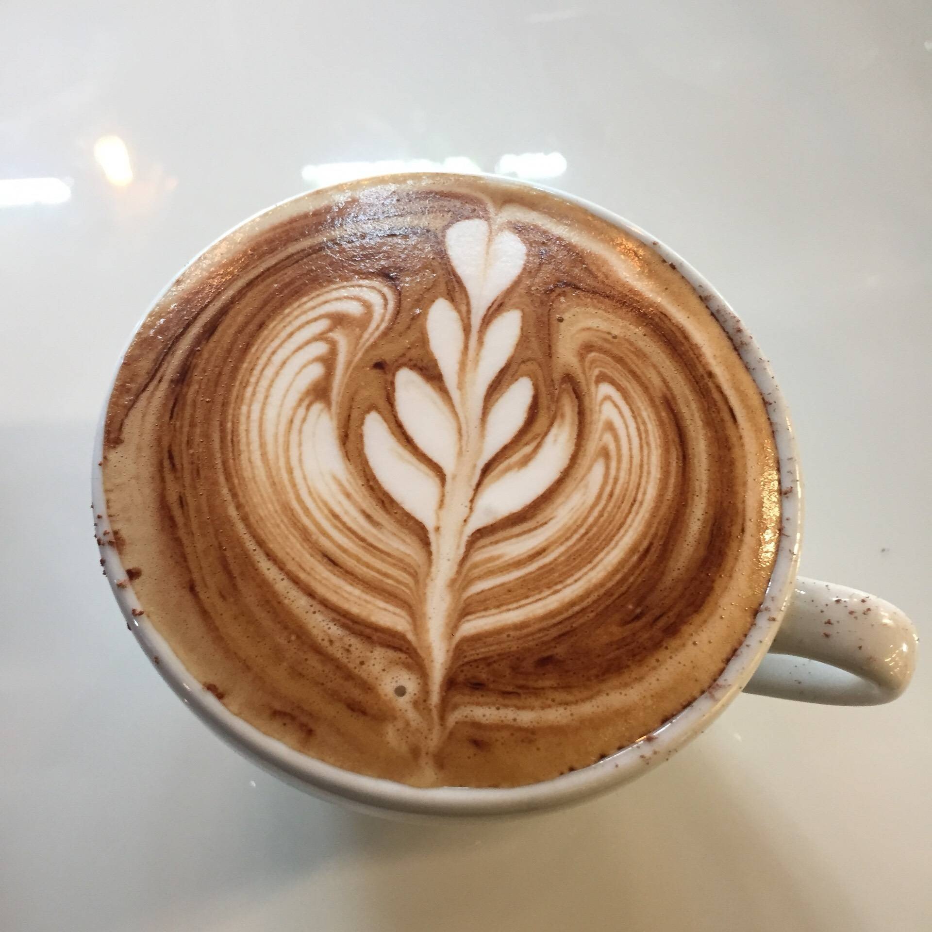 Hot Mocha • เราว่ากาแฟร้านนี้อร่อยมากในเส้นพระรามสาม กาแฟคั่วกลาง หอม แต่ไม่ขม🤩 ร้าน Fruitamina ...