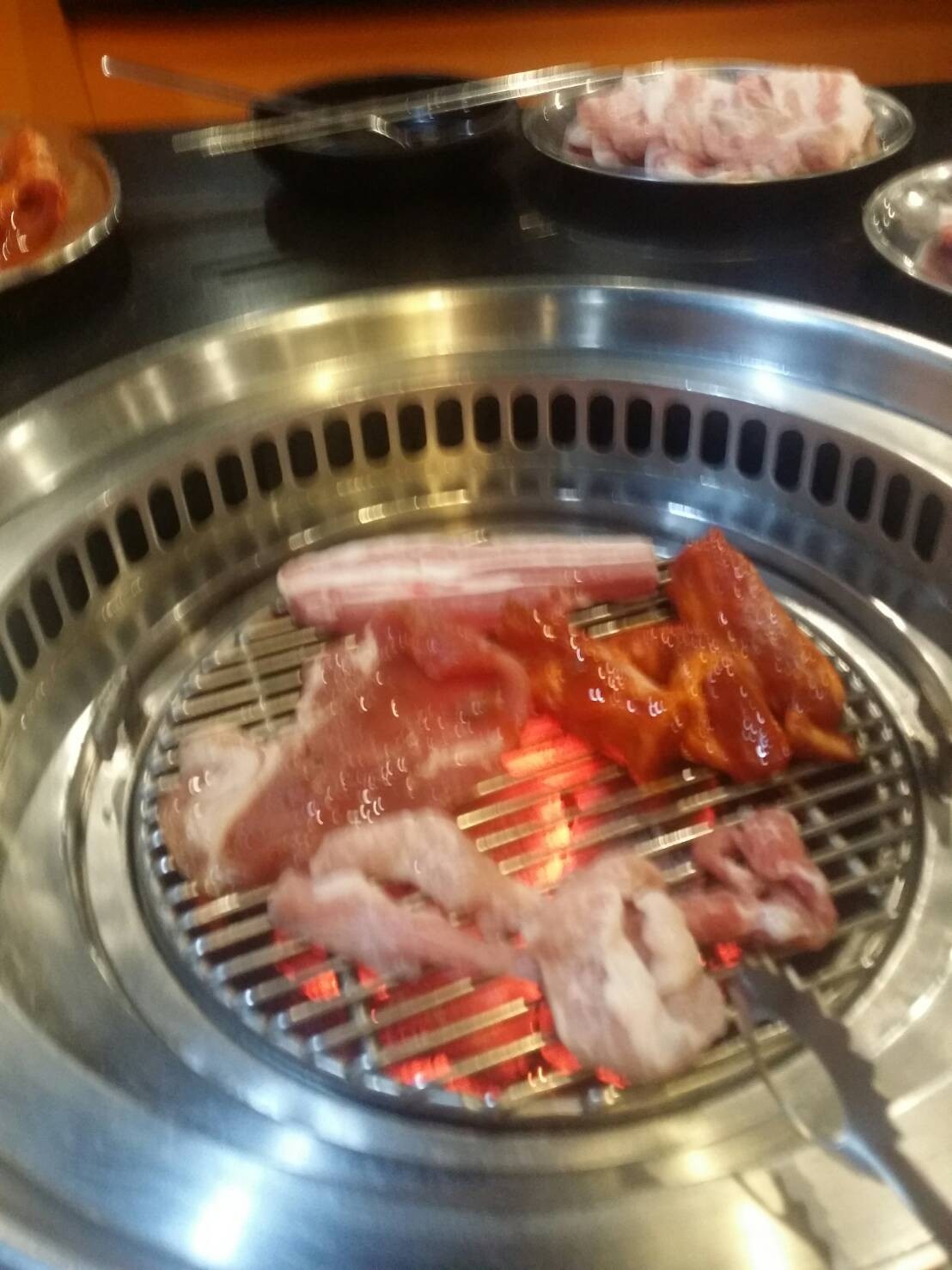 รีวิว Hongdae BBQ Buffet Siam Square One - เตาปิ้งสุดห่วย กับการจัดการ ...