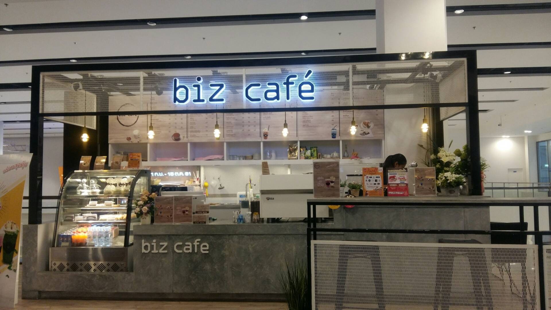 รีวิว Biz Cafe’ - กาแฟอร่อยฝั่งsnow zone