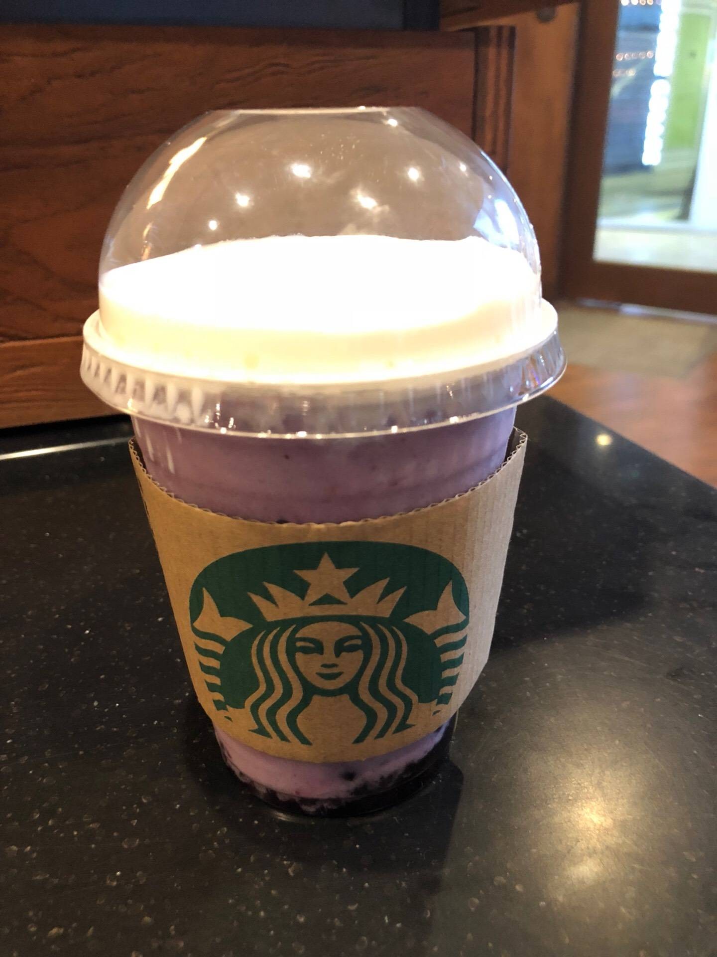 รีวิว Starbucks Metro Town - เครื่องดื่มปั่น ผสมโยเกิร์ต