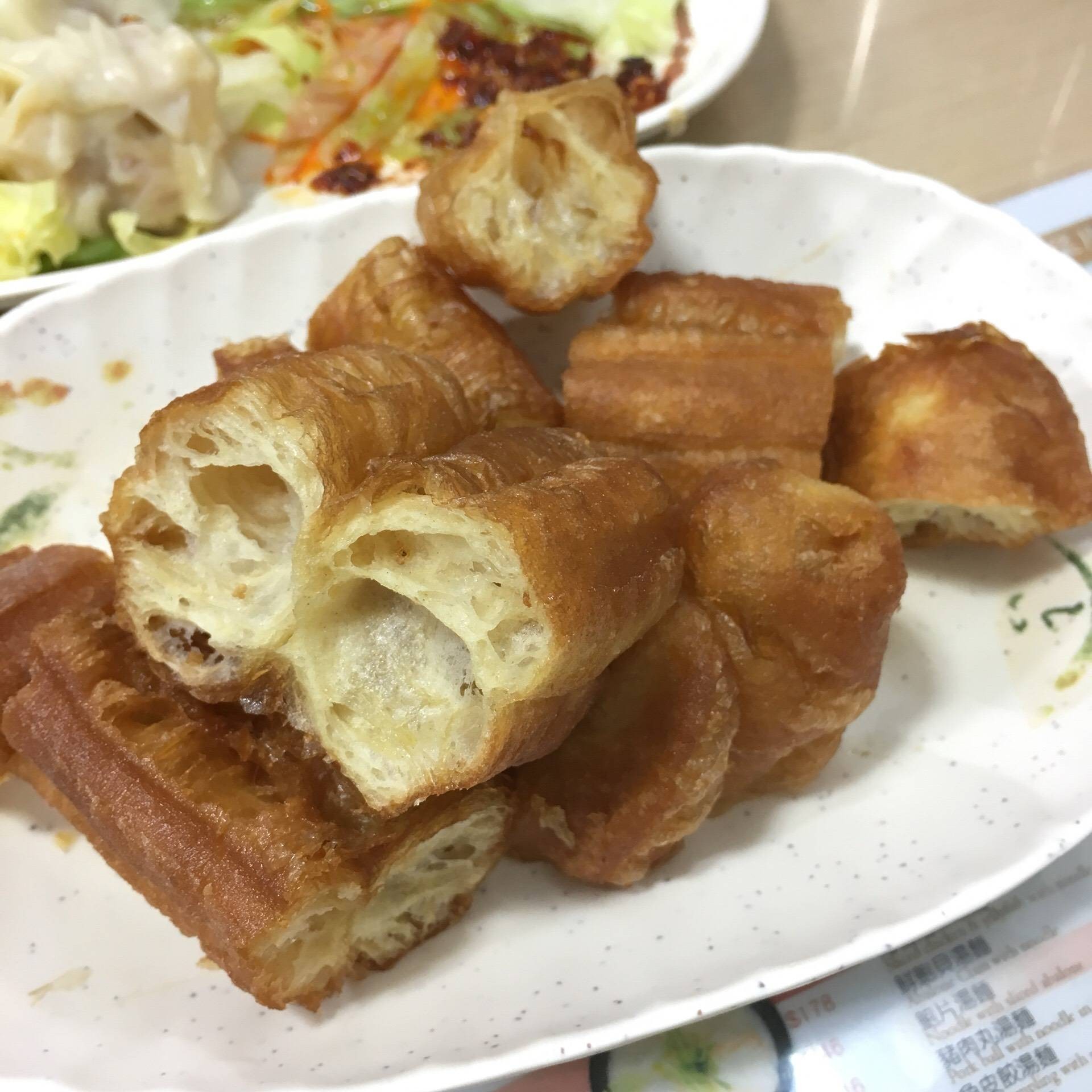 ปาท่องโก๋ ร้าน Chiu Fat - Wongnai