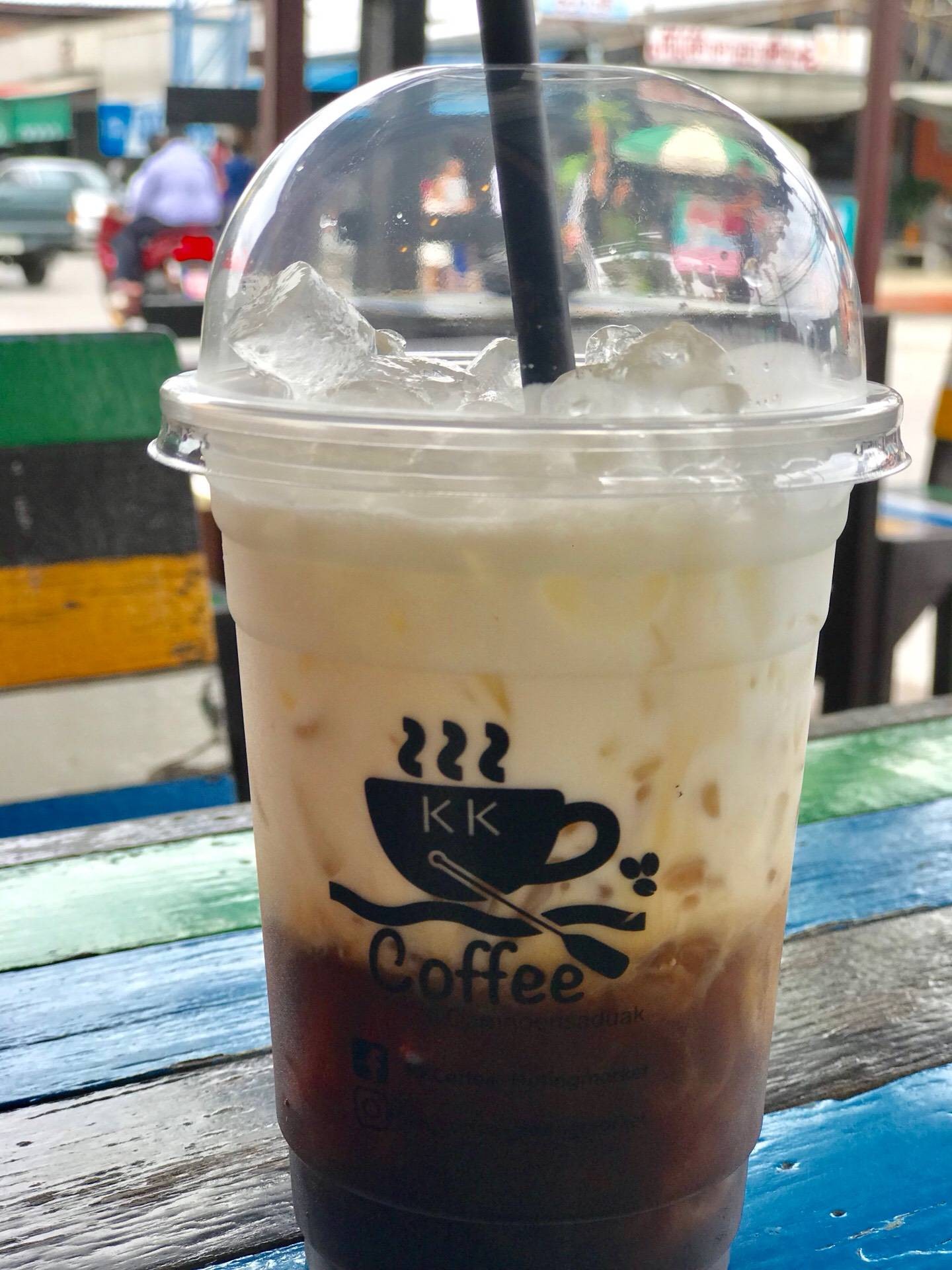 รีวิว KK coffee - ร้านกาแฟชิลๆ นั่งชิลๆ เหมาะกับคนชิลๆ มาตลาดน้ำดำเนิน ...