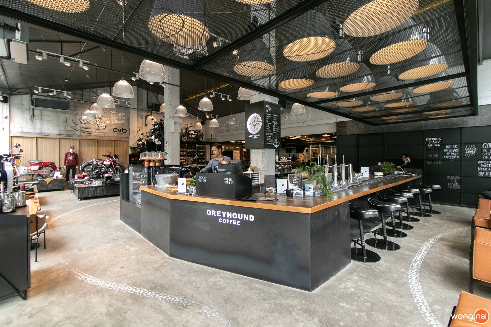 “CUB House” โมโตไลฟ์สไตล์คาเฟ่แนวใหม่ แห่งแรกของเมืองไทย