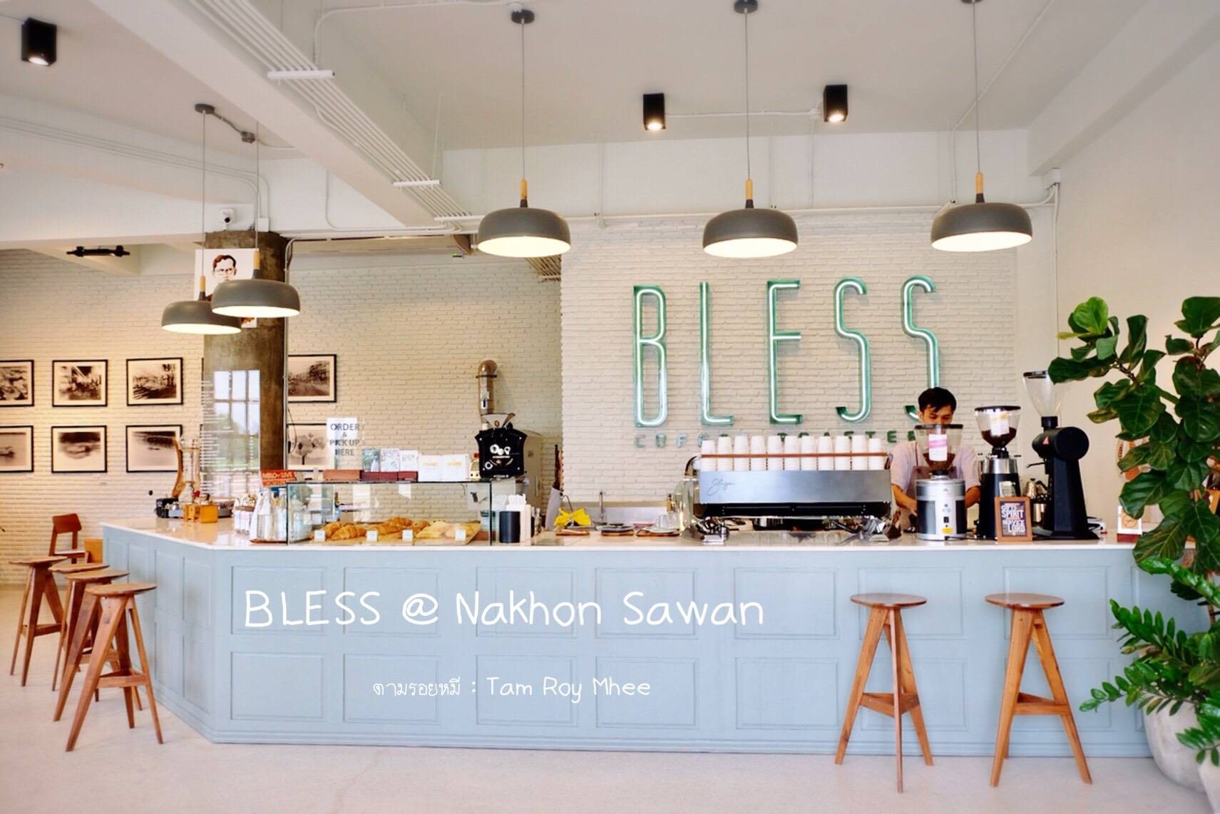 รีวิว Bless Coffee Roaster - ชอบครัวซองร้านนี้มากกกกก