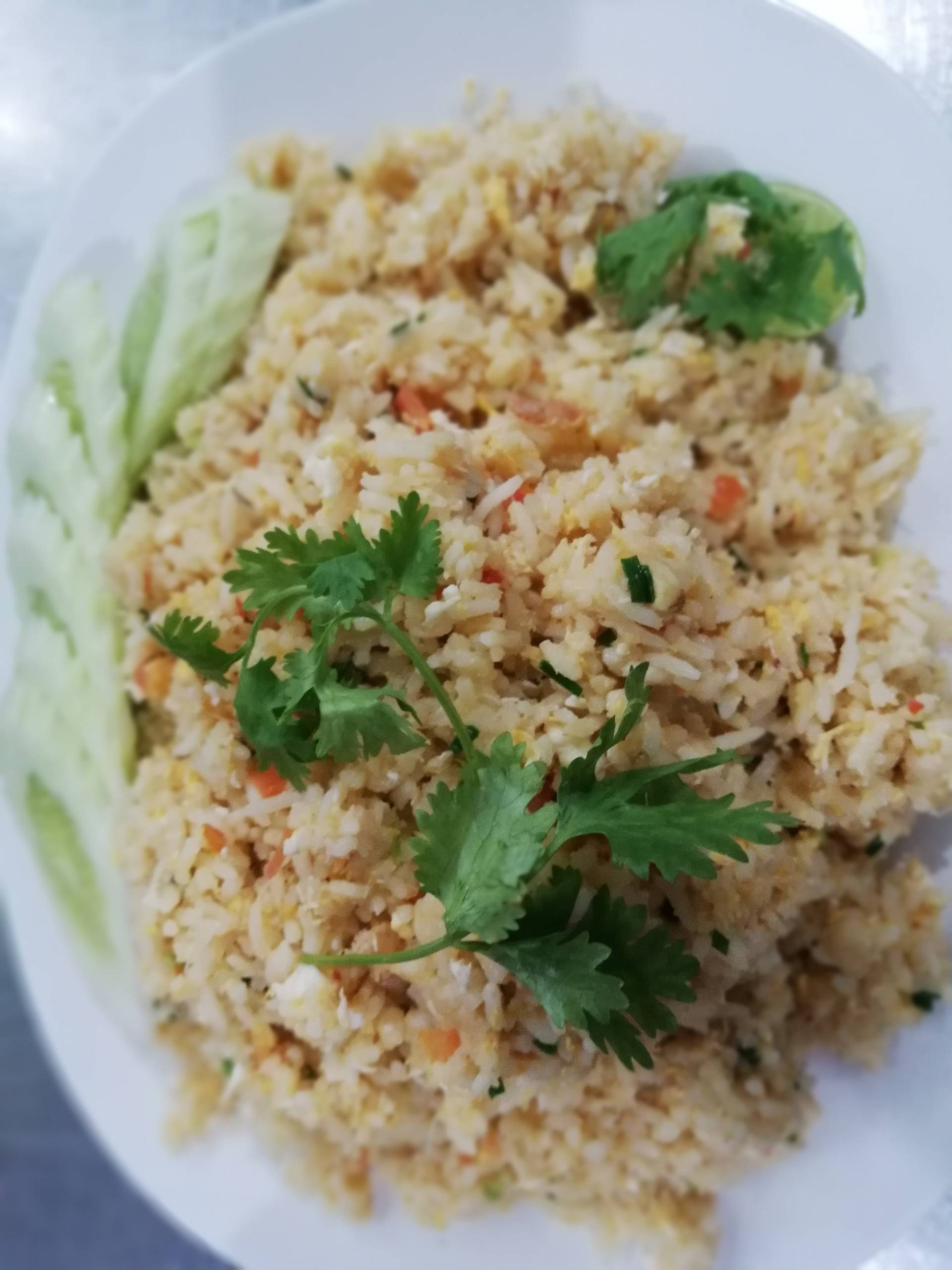 รีวิว Tanya Restaurant - รสชาติบรรยากาศของสวนอาหารธันย่าซีวิว