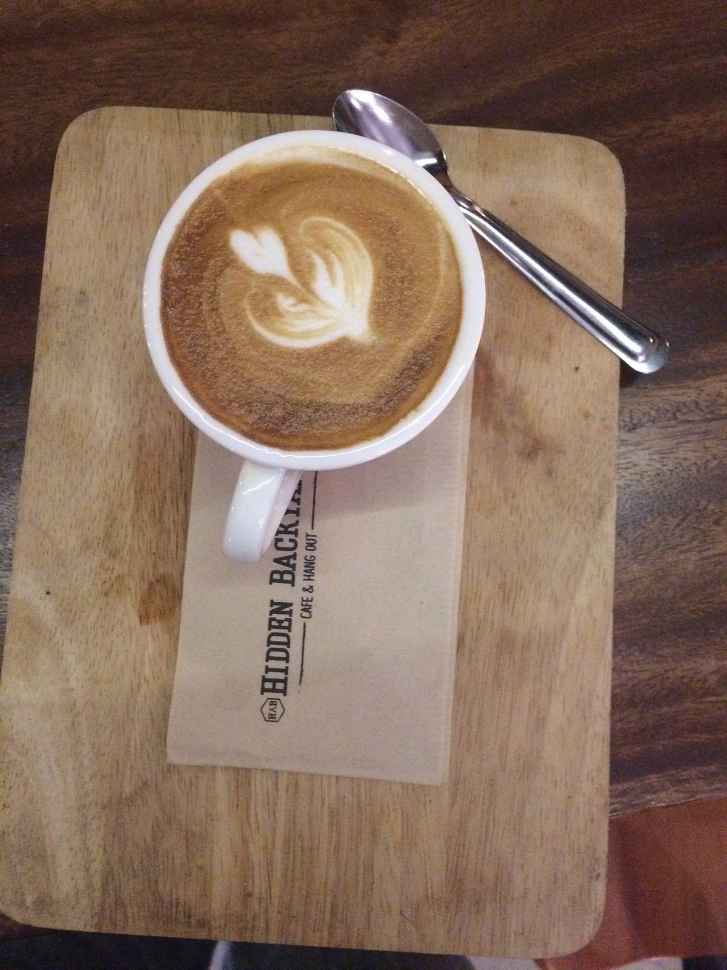 รีวิว Hidden Backyard Cafe & Hangout - hidden ของจริง