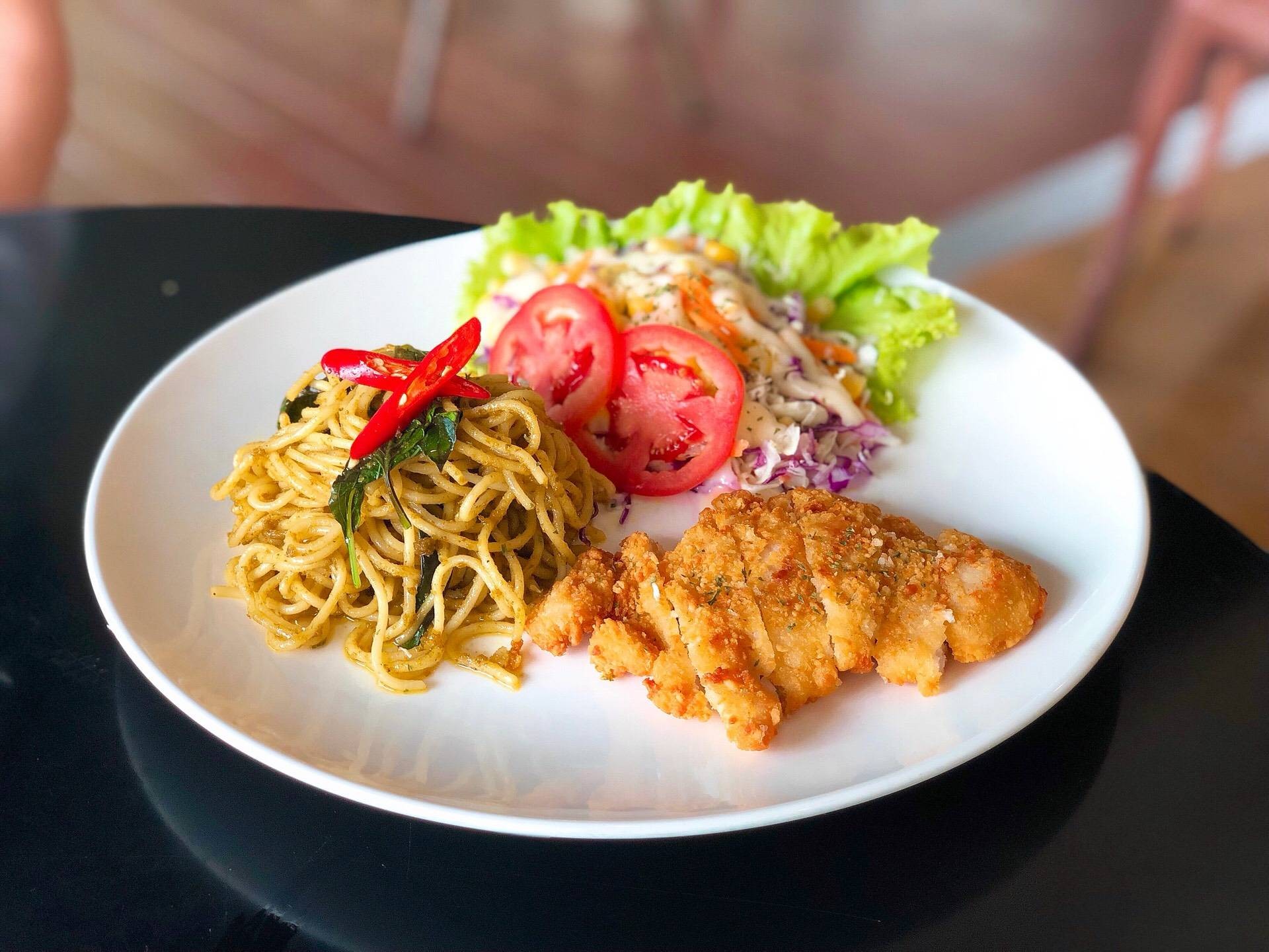 [รีวิว] ร้าน Doi Chang Coffee ไทรน้อย | เมนูแนะนำ รูปภาพ ราคา - Wongnai