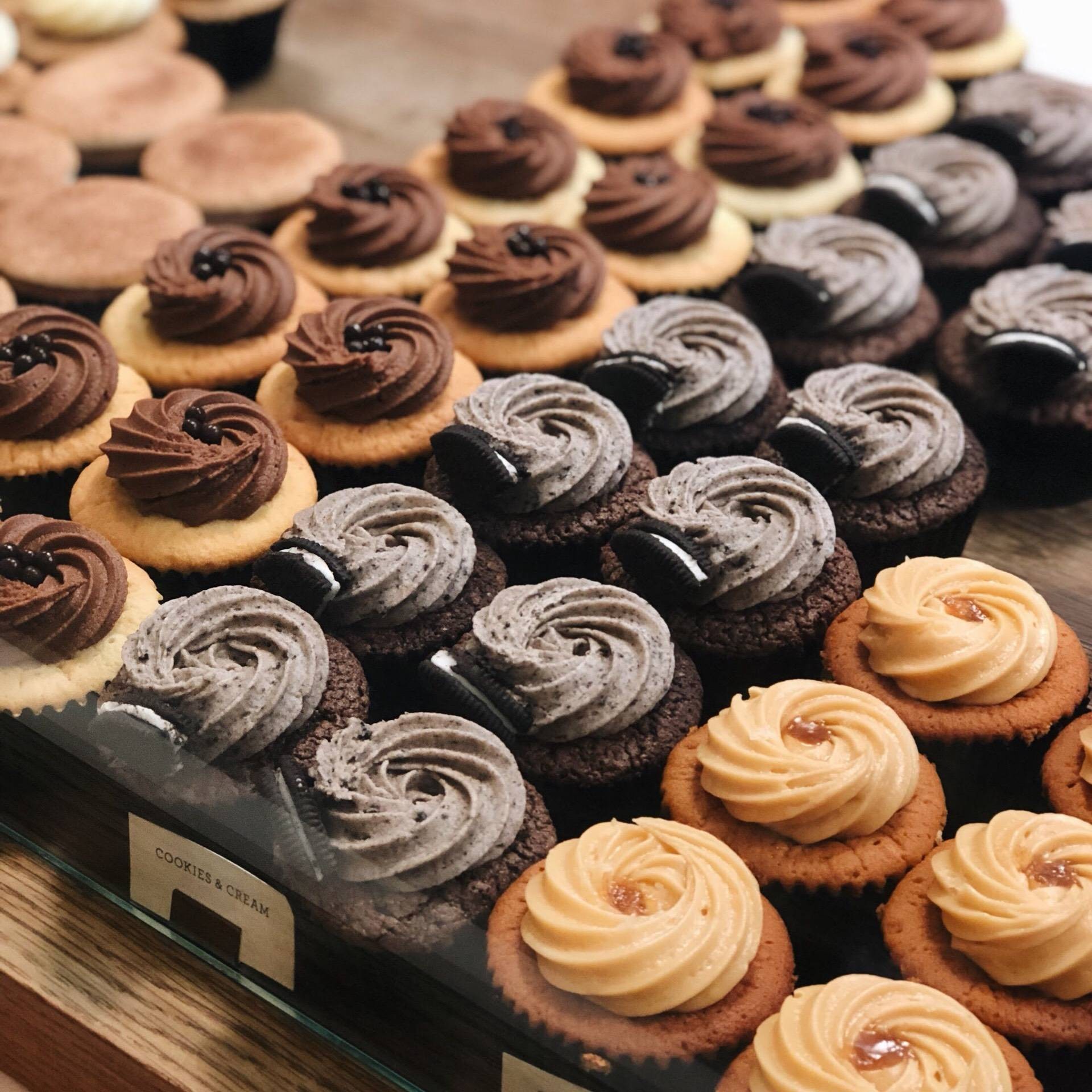 รีวิว Plain Vanilla Bakery - ร้านชื่อดังที่มาสิงคโปร์ต้องไปกิน cupcake ...