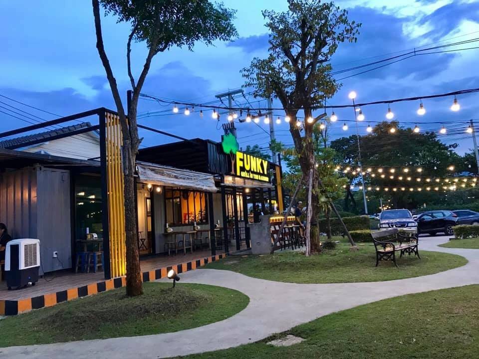 รีวิว Funky Grill ฟังกี้กริลล์ สาขาแม่เหียะ Mae Hia - หม่าล่า อร่อยๆ มีให้เลือกทานหลากหลายประเภท ...