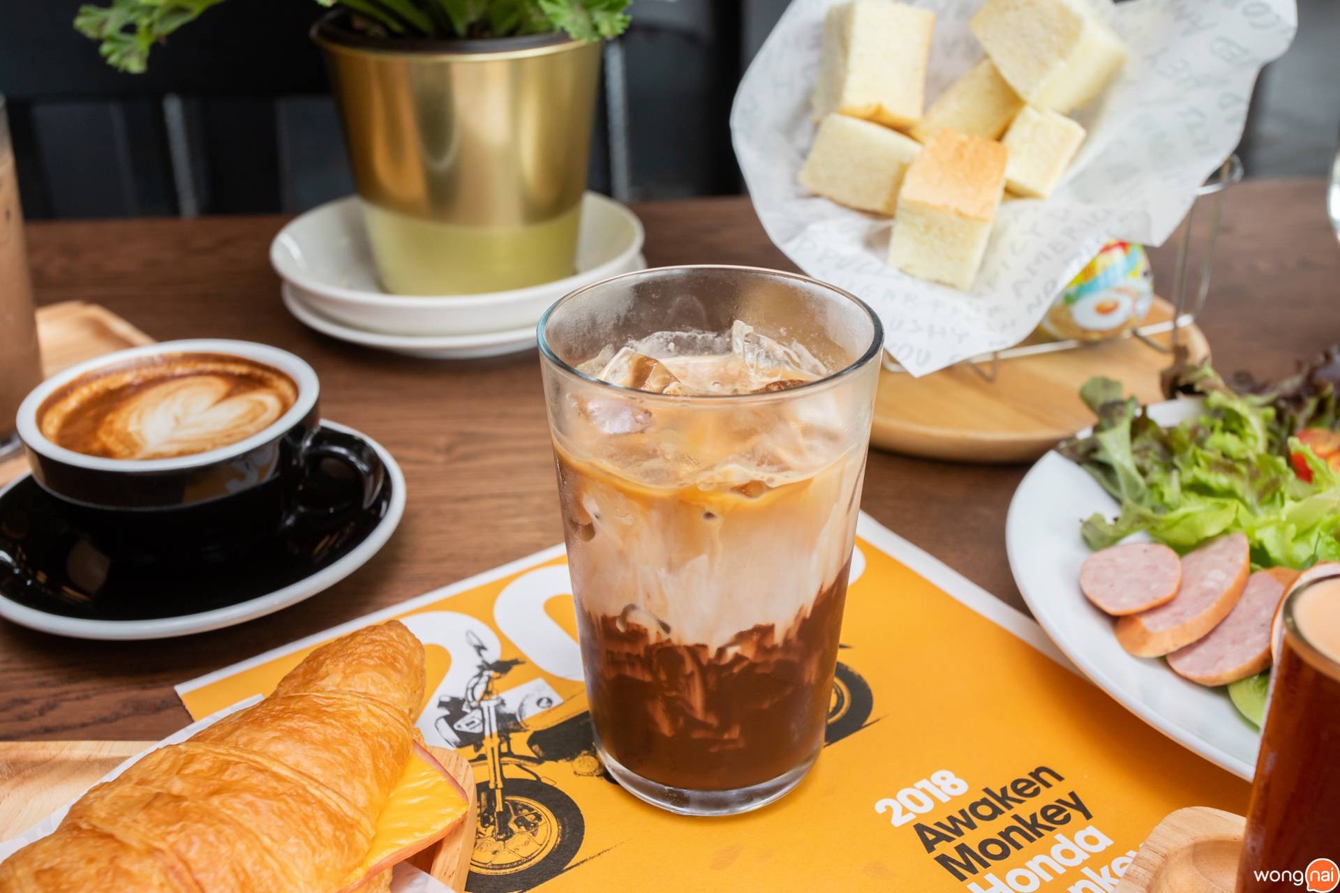 Greyhound Coffee@Cub House Udonthani คาเฟ่สุดชิก จ.อุดรธานี - Wongnai