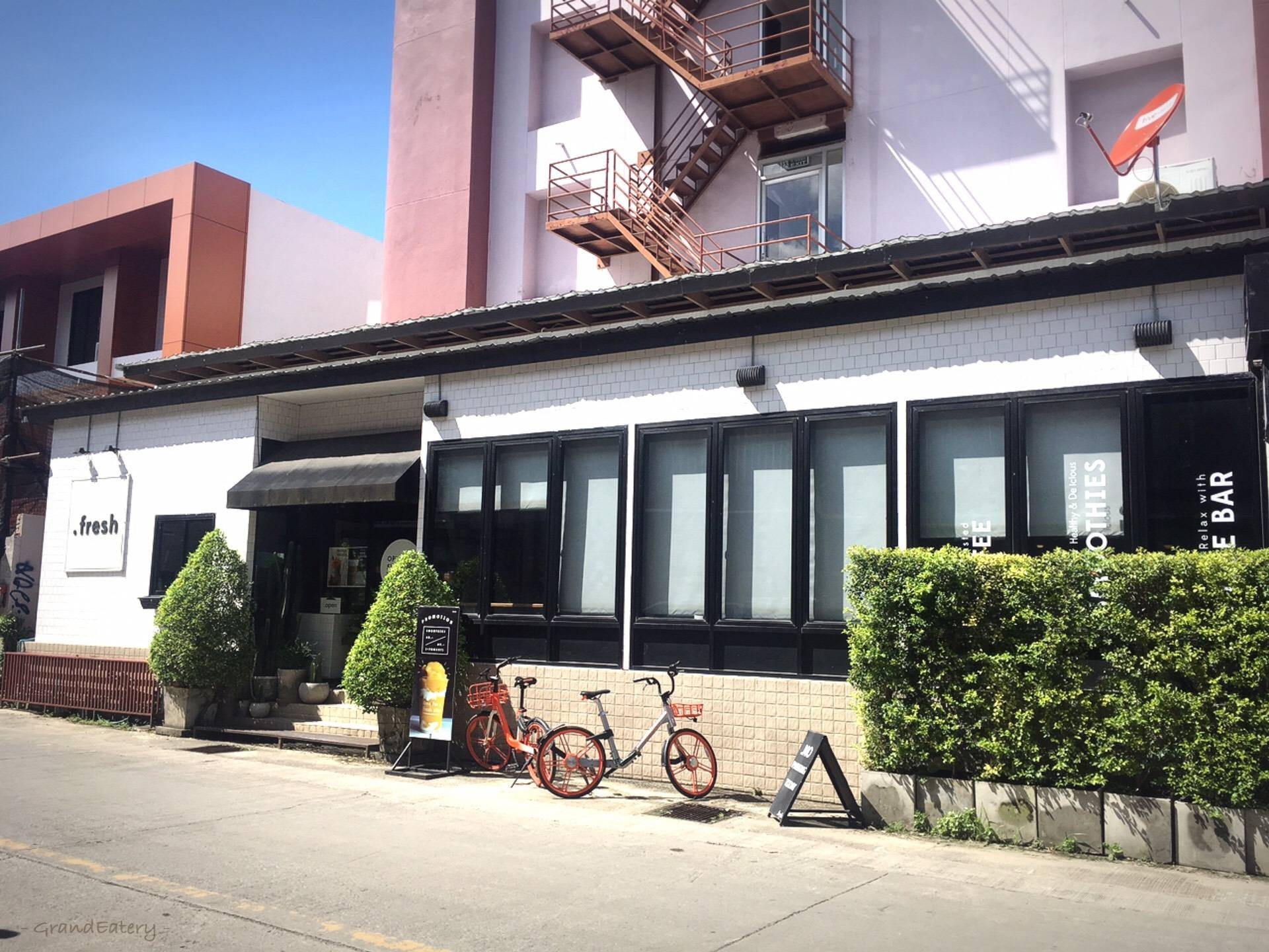 รีวิว Fresh Cafe & Juice Bar (.Fresh) Fresh cafe & juicebar - ร้านนั่ง ...