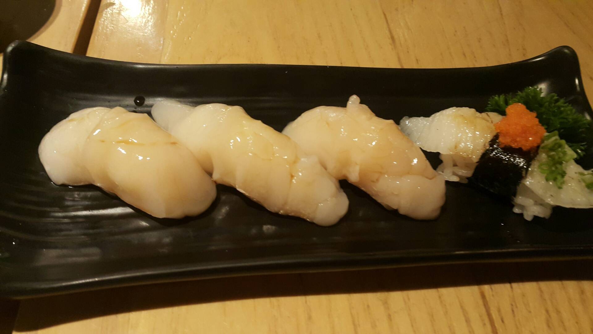 Hotate Nigiri & Engawa Nigiri ร้าน SOUSAKU อารีย์